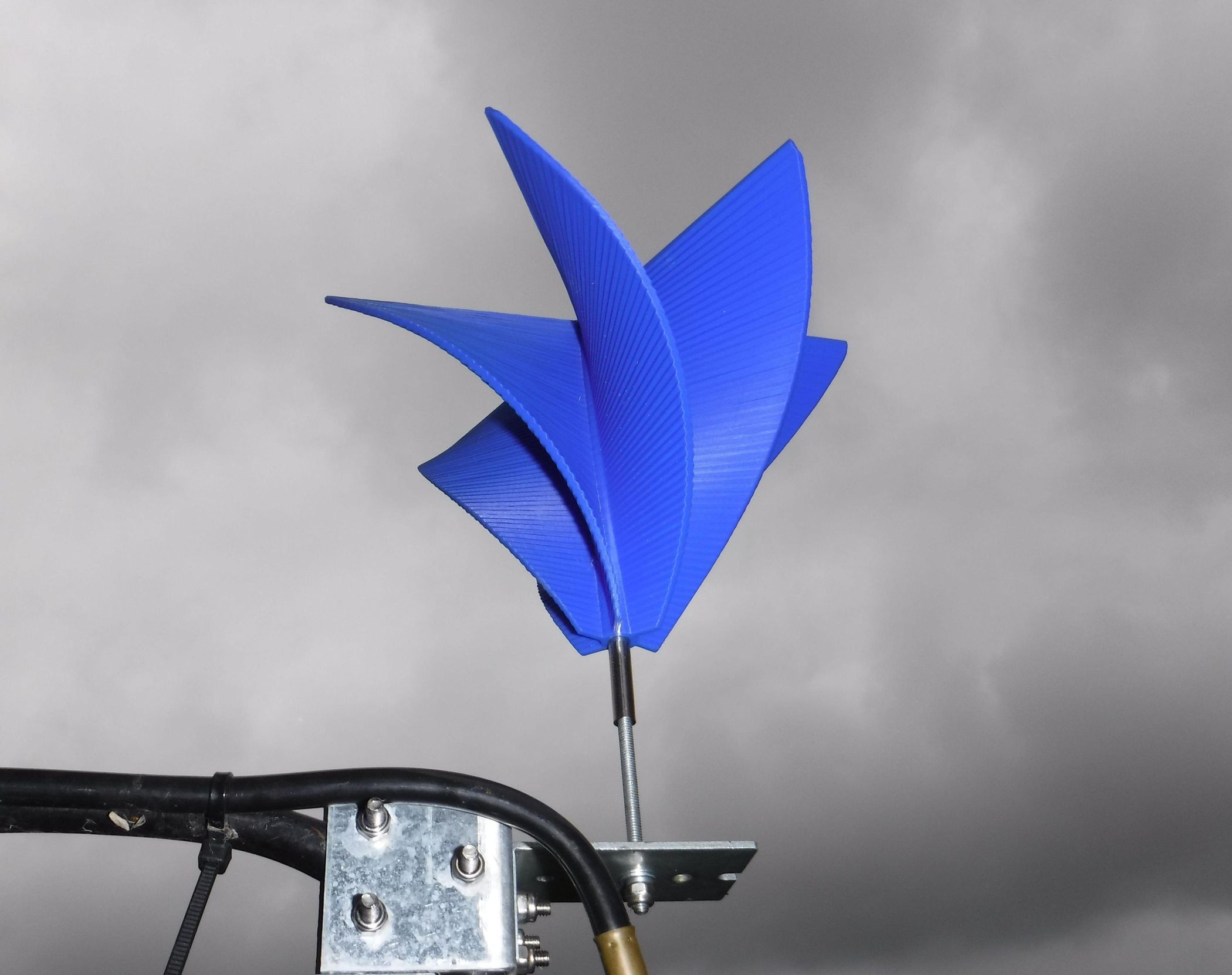 Vertical Wind Spinner : 8 Steps (with Pictures) - Instructables