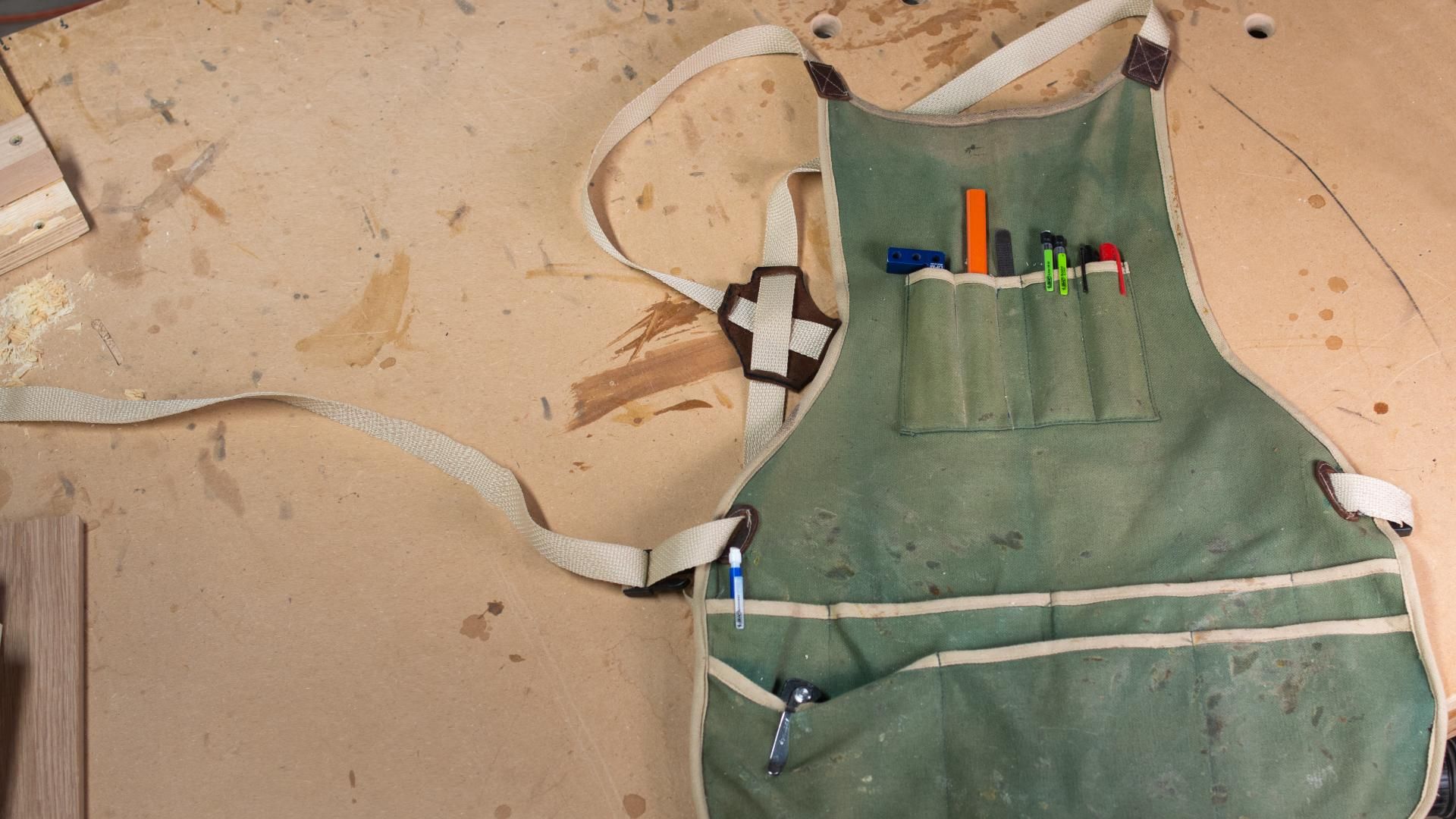 Repairing a Workshop Apron : 6 Steps (with Pictures) - Instructables