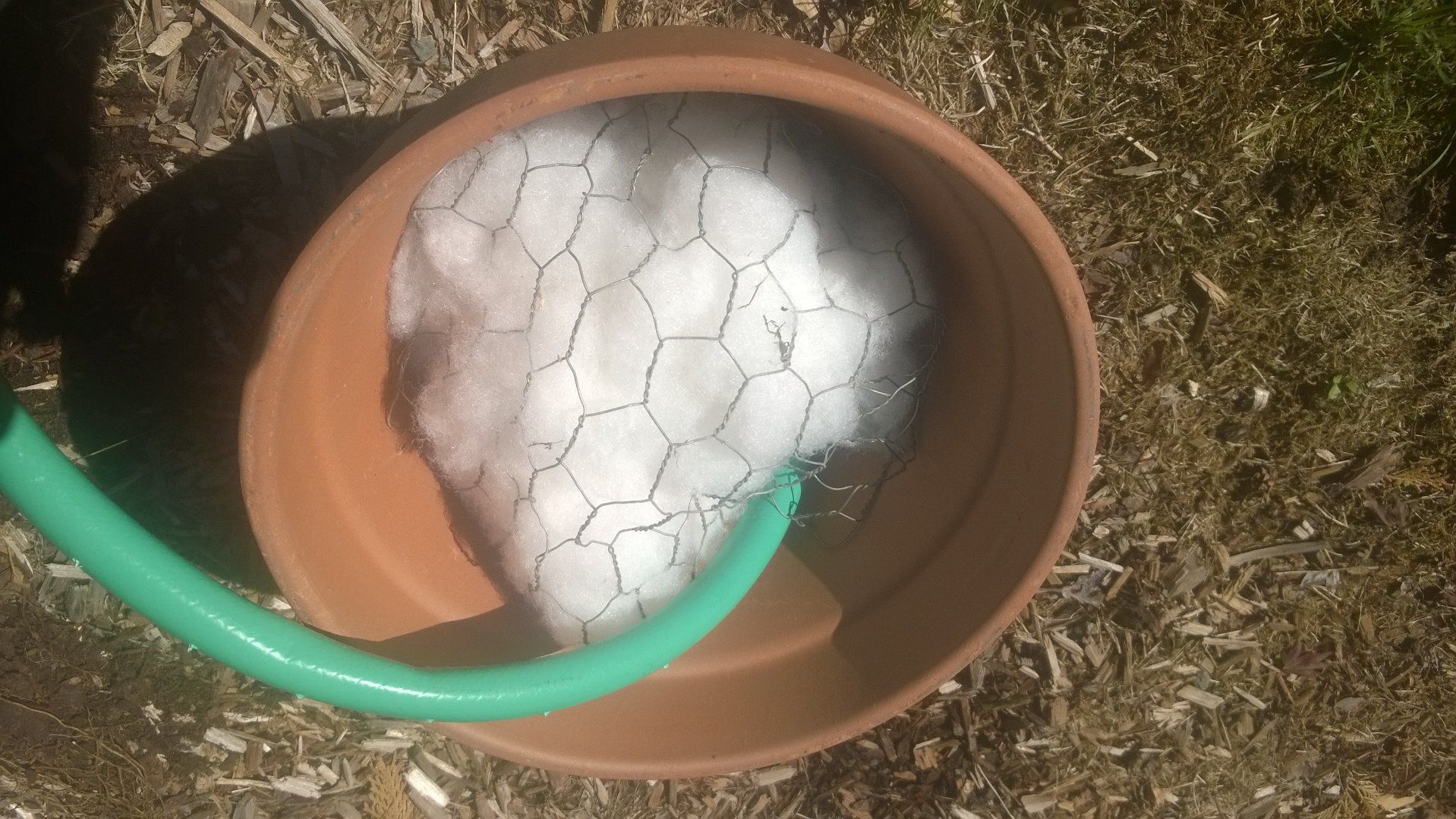 Bumble Bee Nest : 4 Steps - Instructables