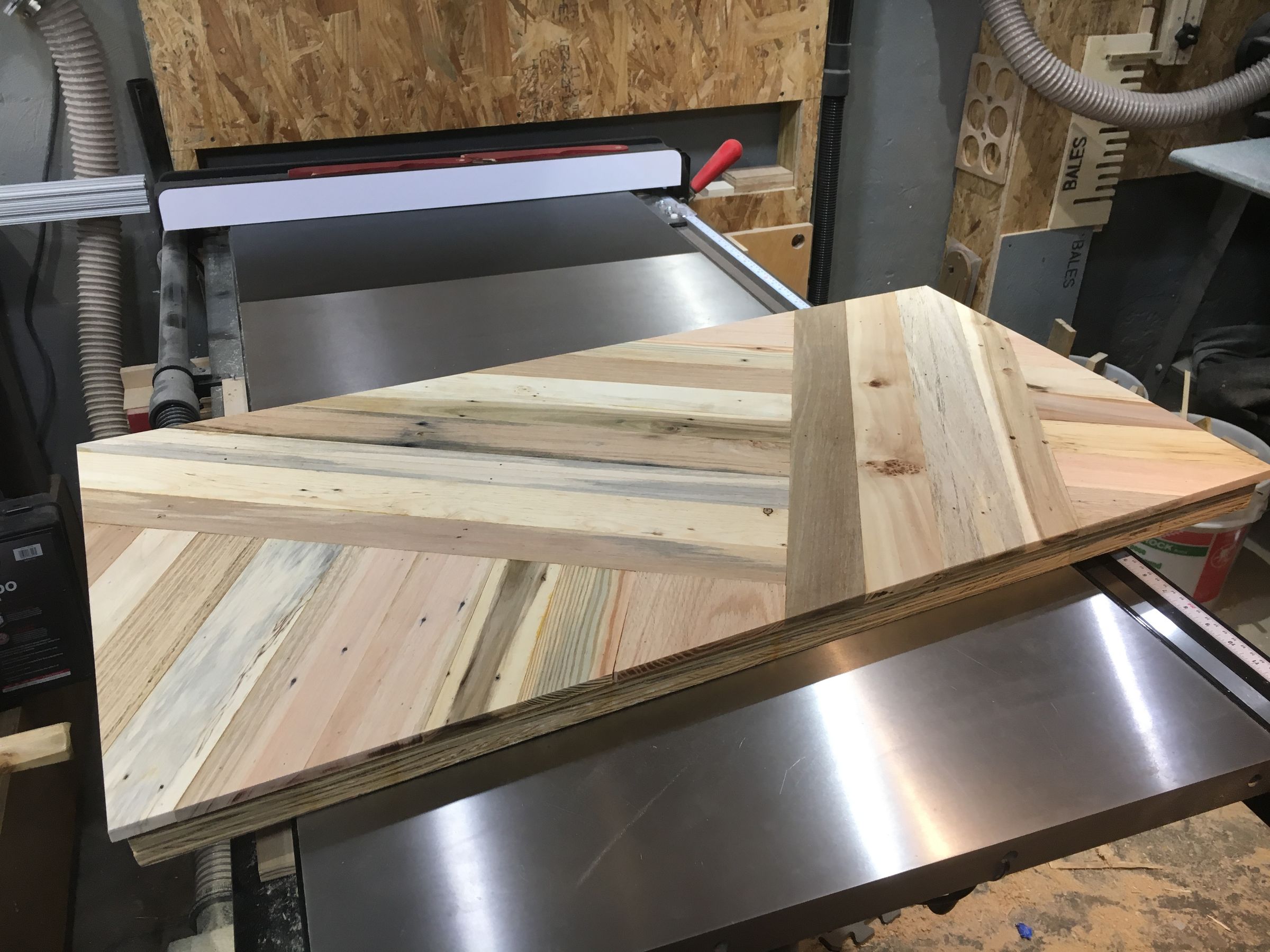 Pallet Coffee Table : 11 Steps (with Pictures) - Instructables