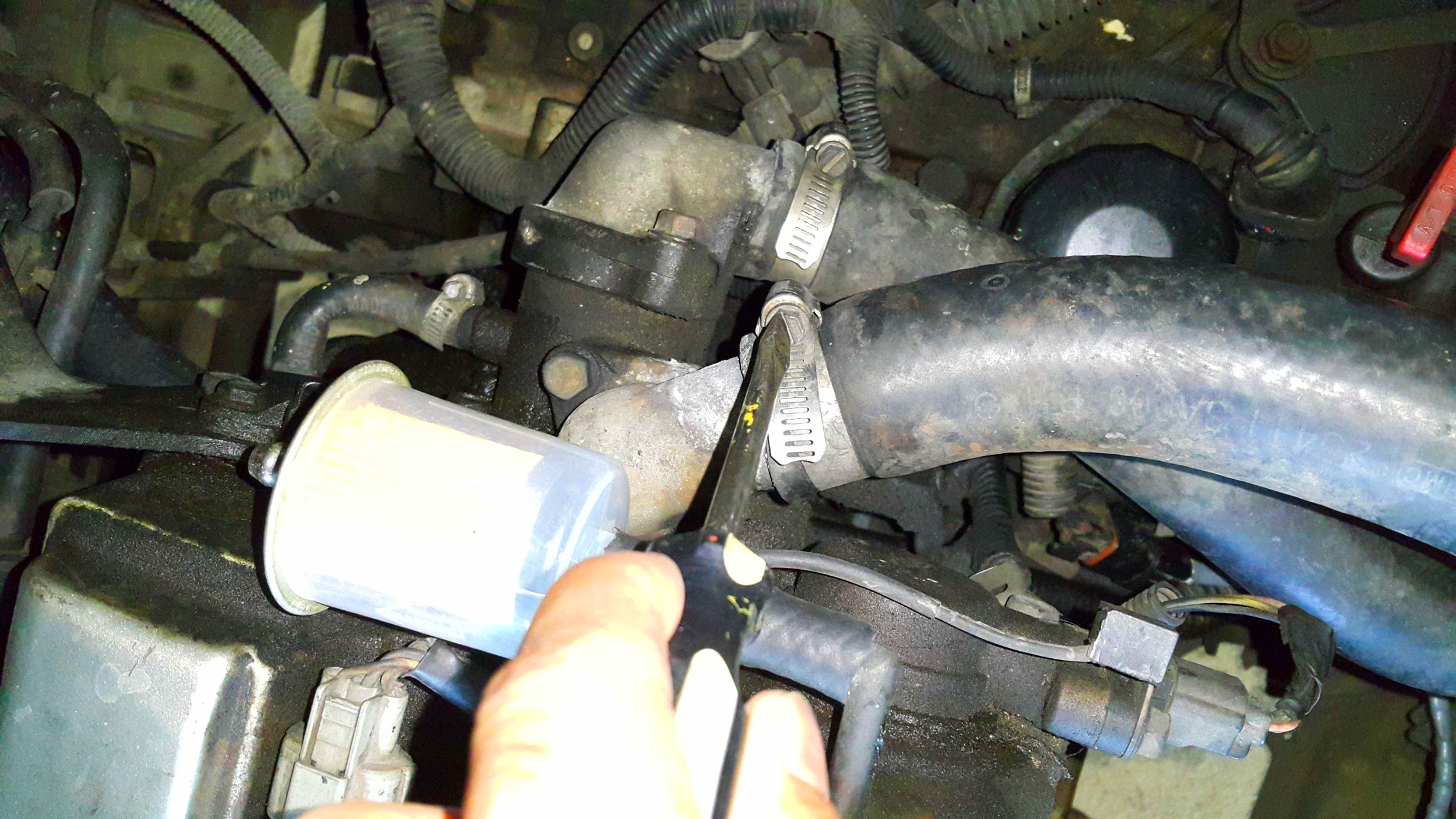 How To Change The Upper Radiator Hose