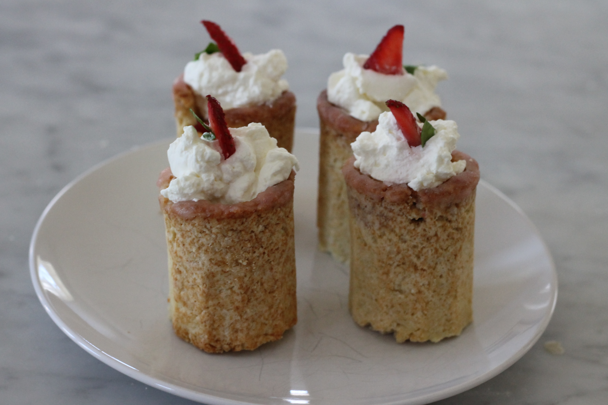 Strawberry Shot Cake : 8 Steps (with Pictures) - Instructables