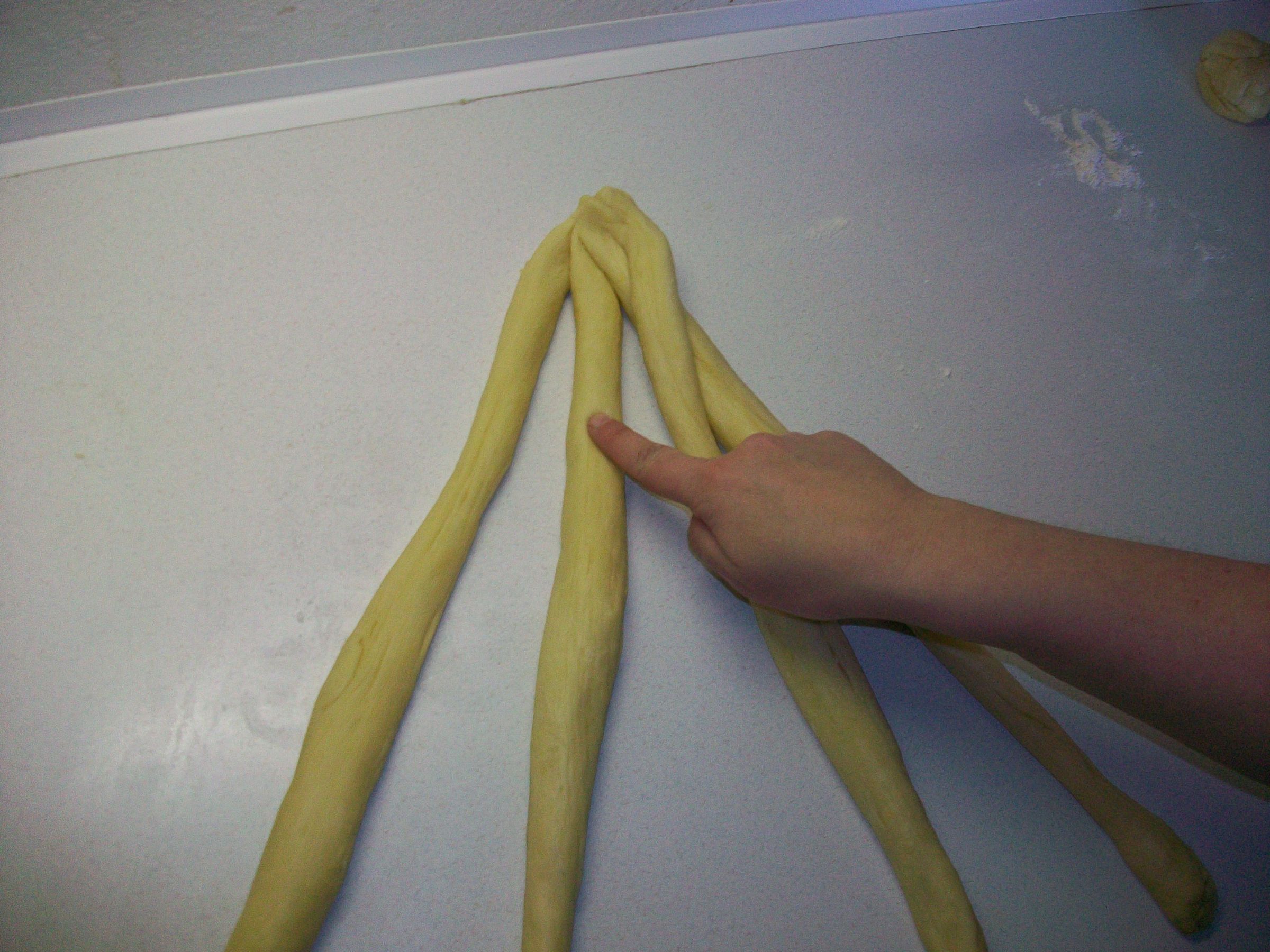 How to Braid Challah - 4 Strand Method. - Instructables