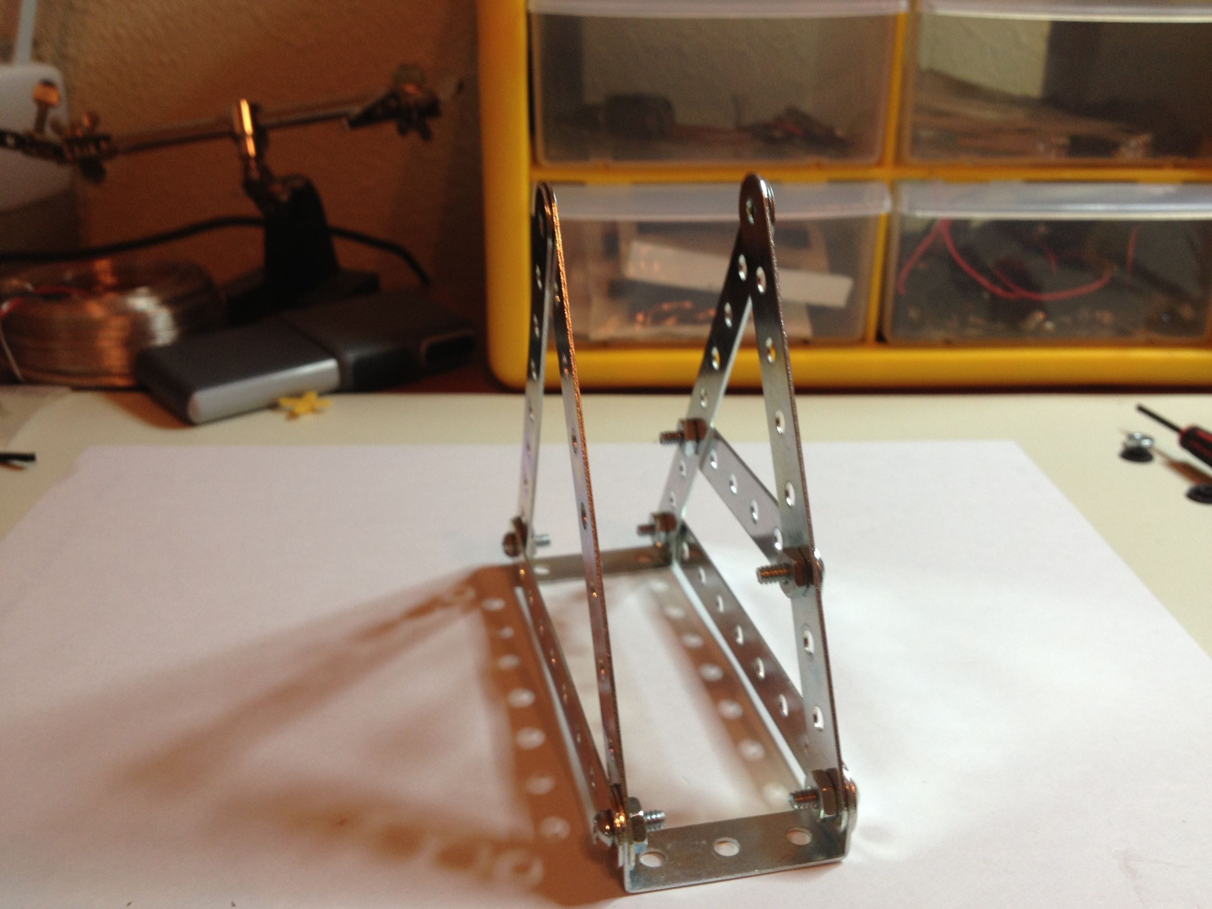 Overbalanced Wheel (Fake Perpetual Motion Machine for Fun) : 9 Steps ...