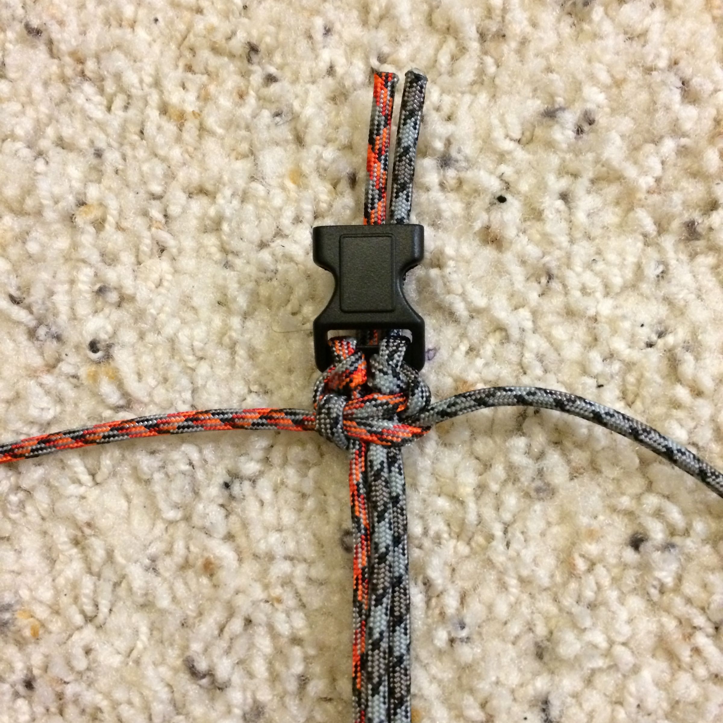 Paracord Weaves : 8 Steps - Instructables