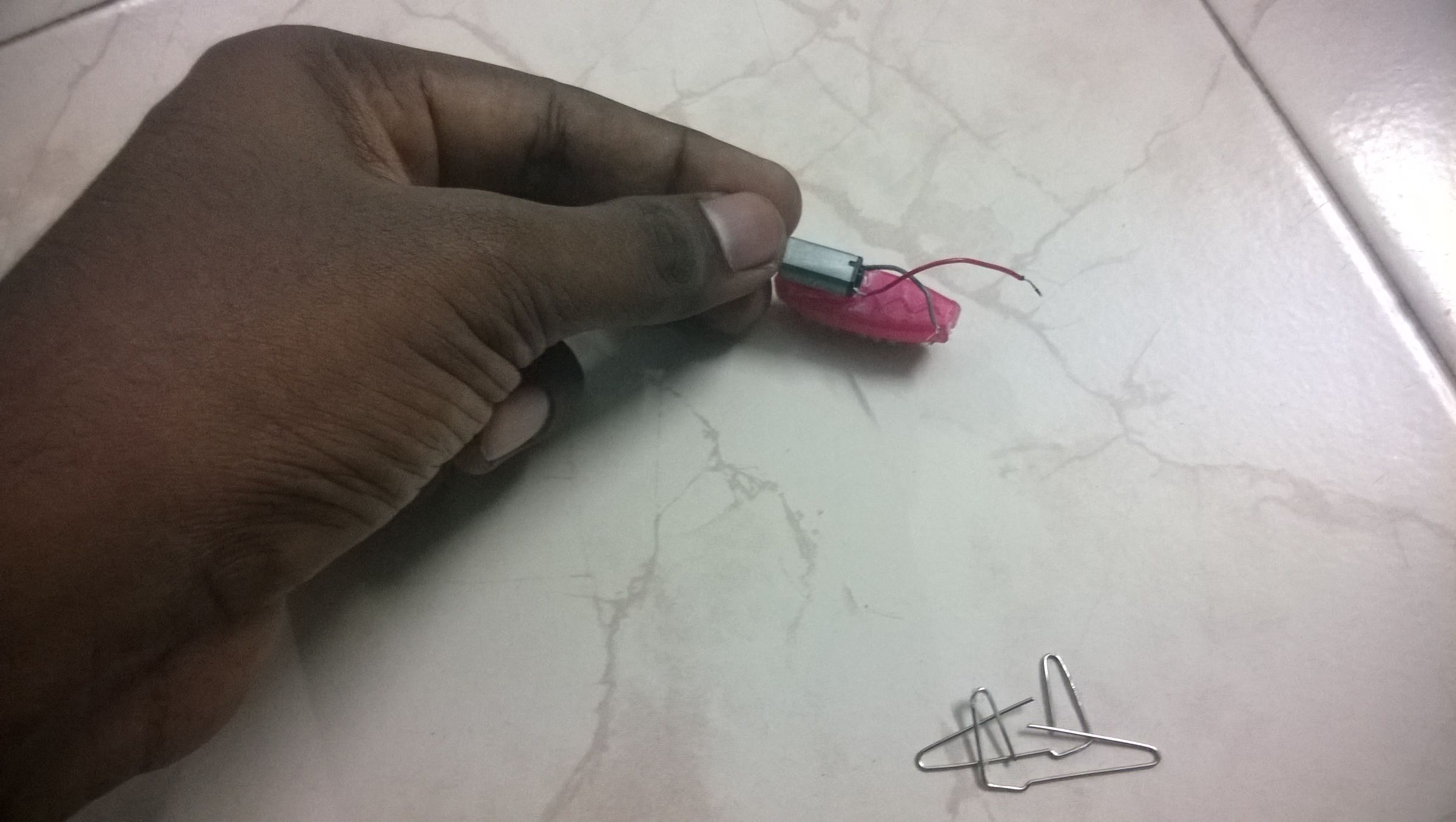 Bristle Bot Version 2 : 4 Steps - Instructables