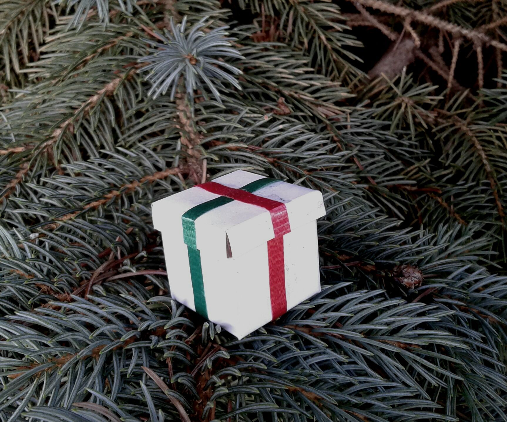 Tiny Gift Box : 7 Steps (with Pictures) - Instructables