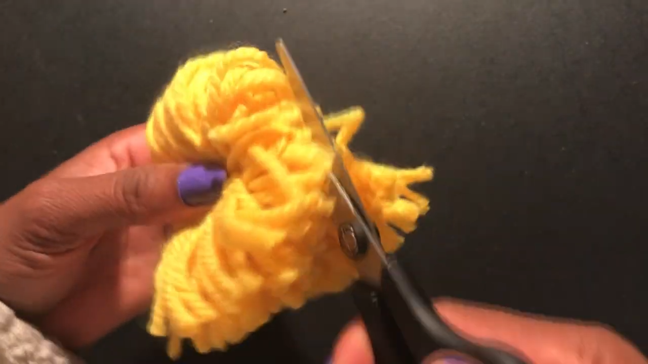 Make Your Very Own Woolen Chick! 🐤 : 6 Steps (with Pictures ...