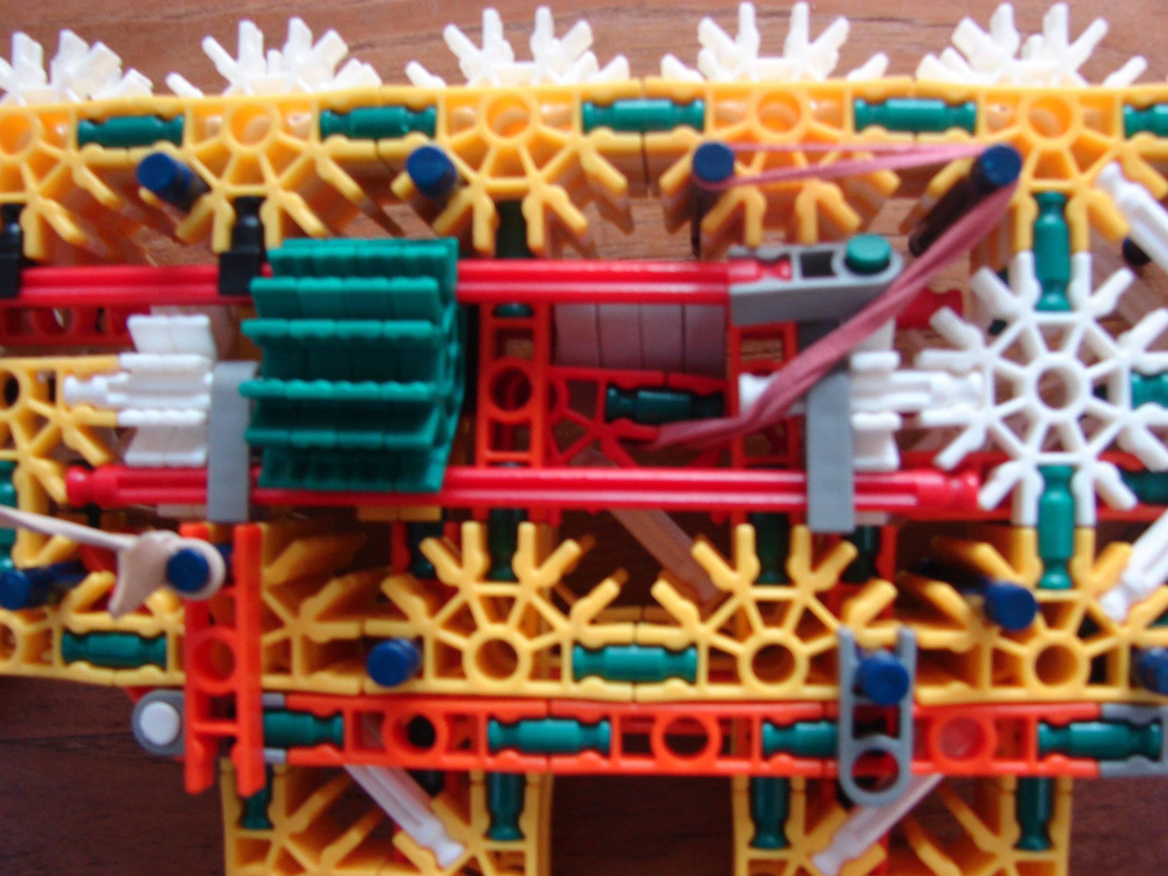 Knex Sniper With Shell Ejector and Protector Thingy - Instructables