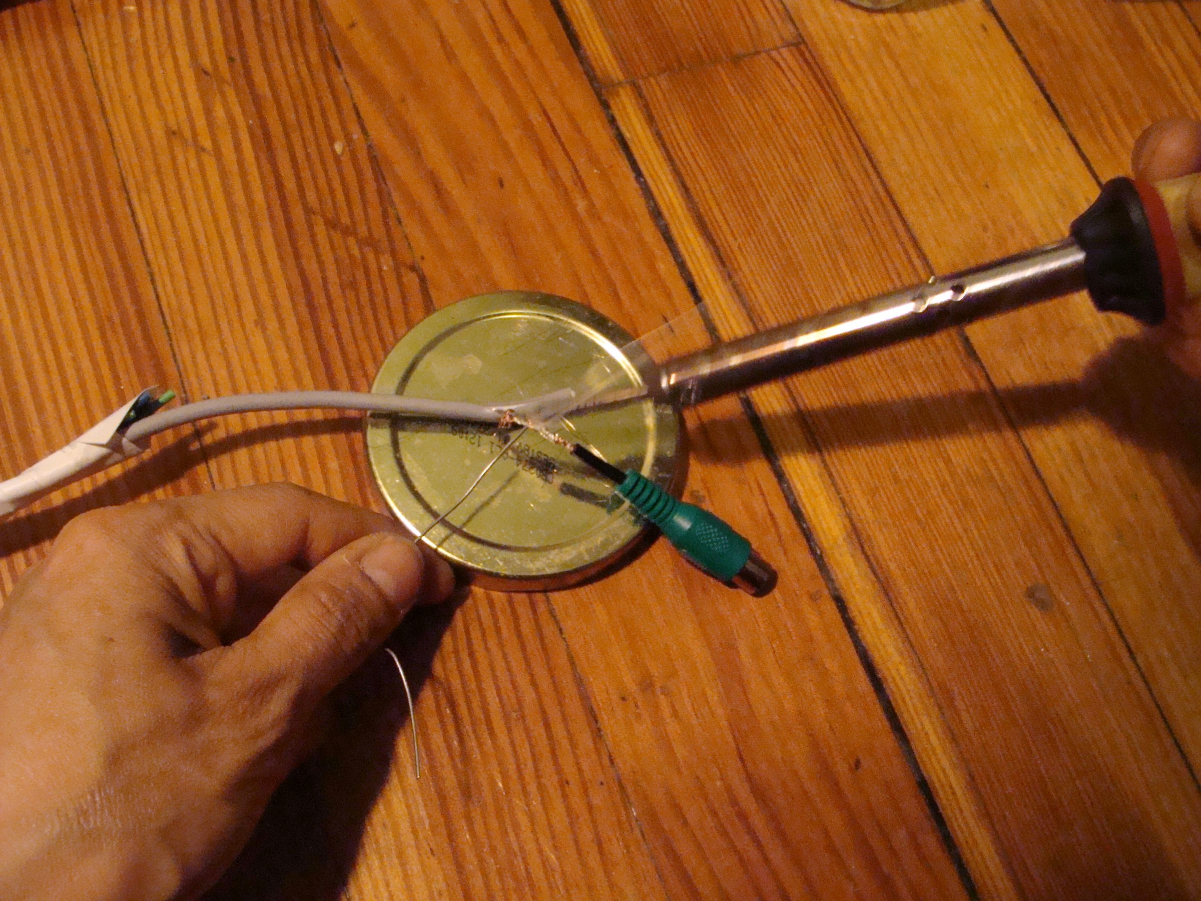 Elle, E-Waste Jewelry (with Pictures) - Instructables