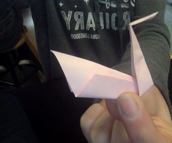 How to Make an Origami Swan With a Post-it : 14 Steps - Instructables