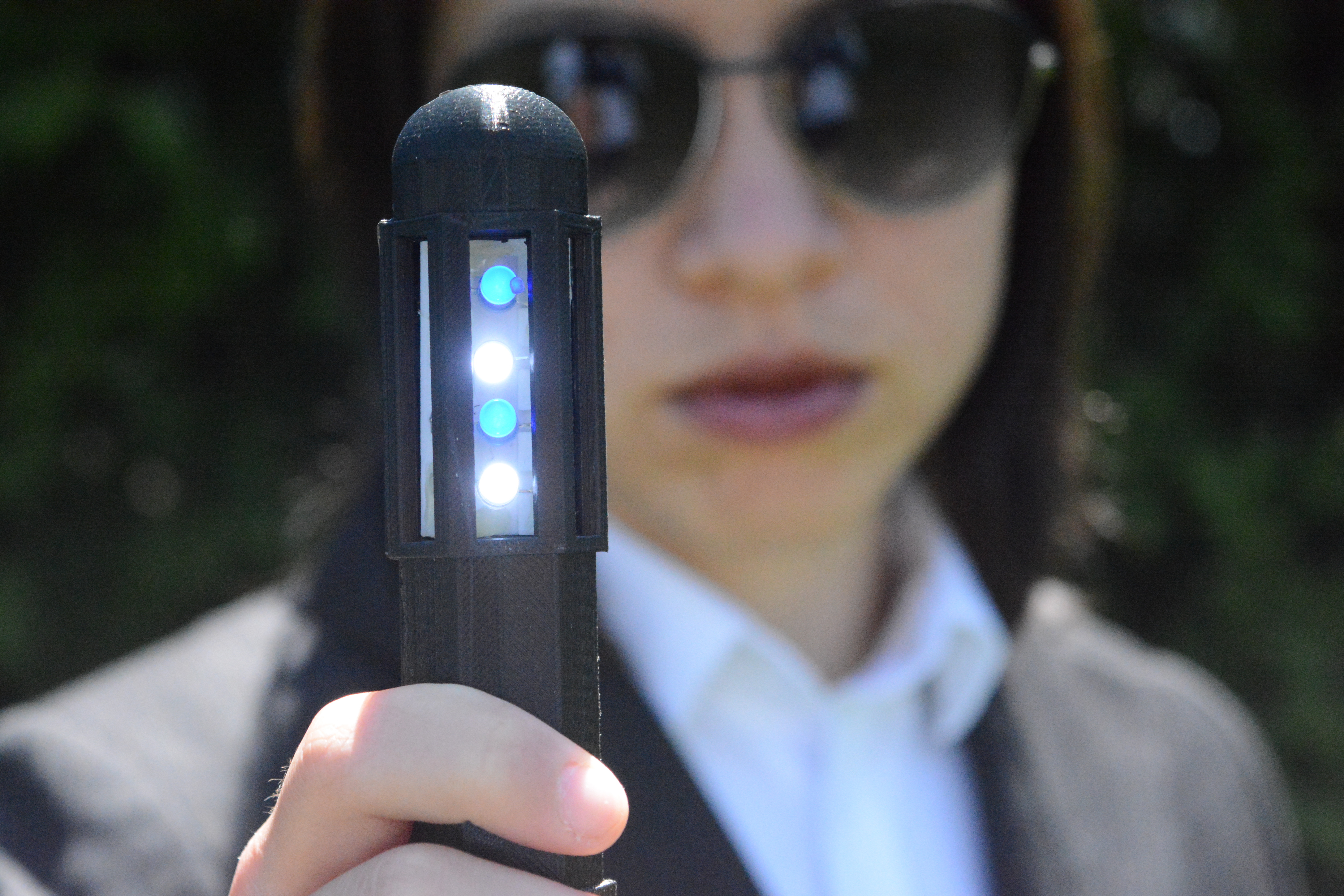 DIY Neuralyzer and Men in Black Costume : 6 Steps (with Pictures ...