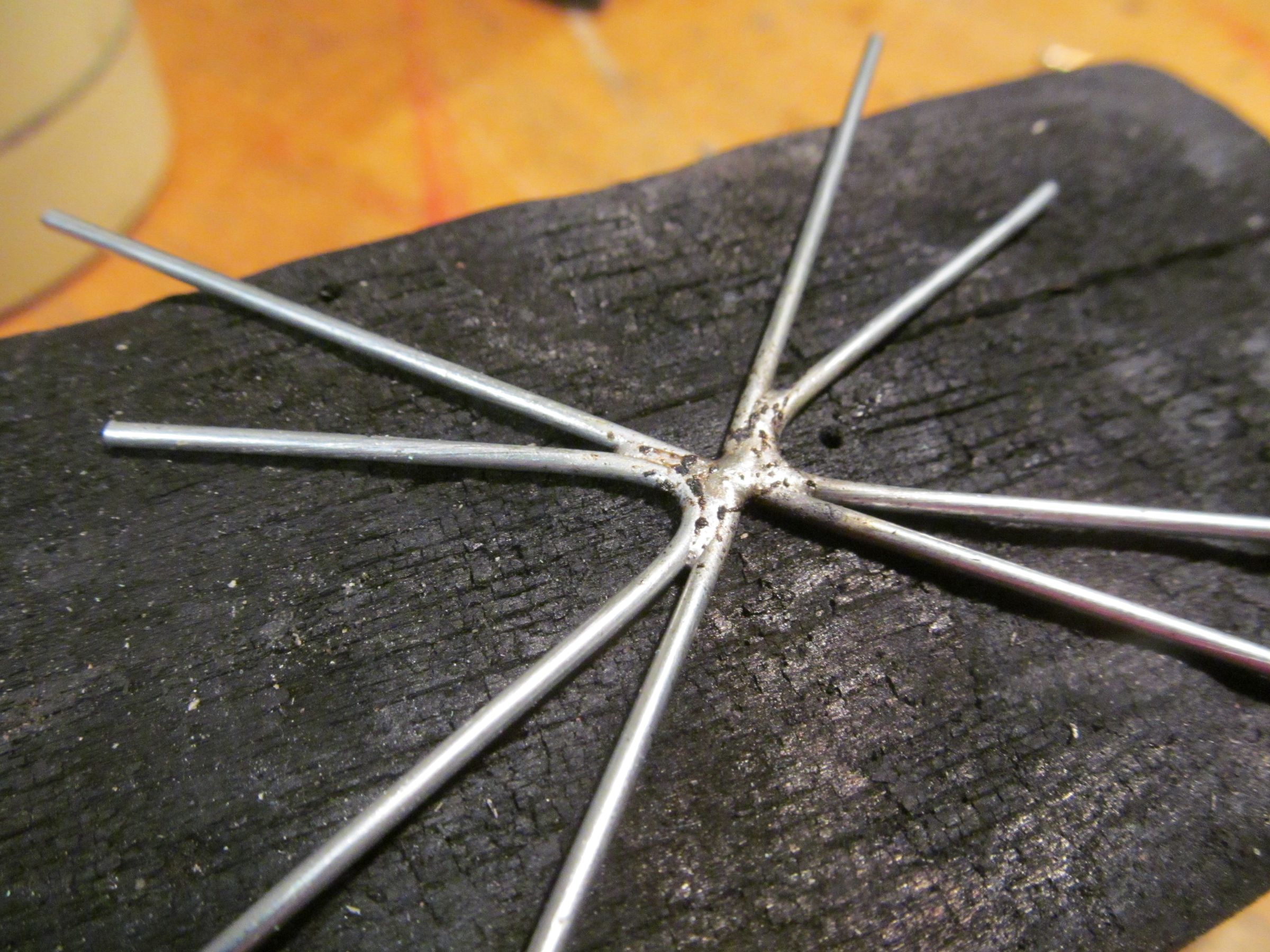 Refrigerator Spiders : 8 Steps (with Pictures) - Instructables