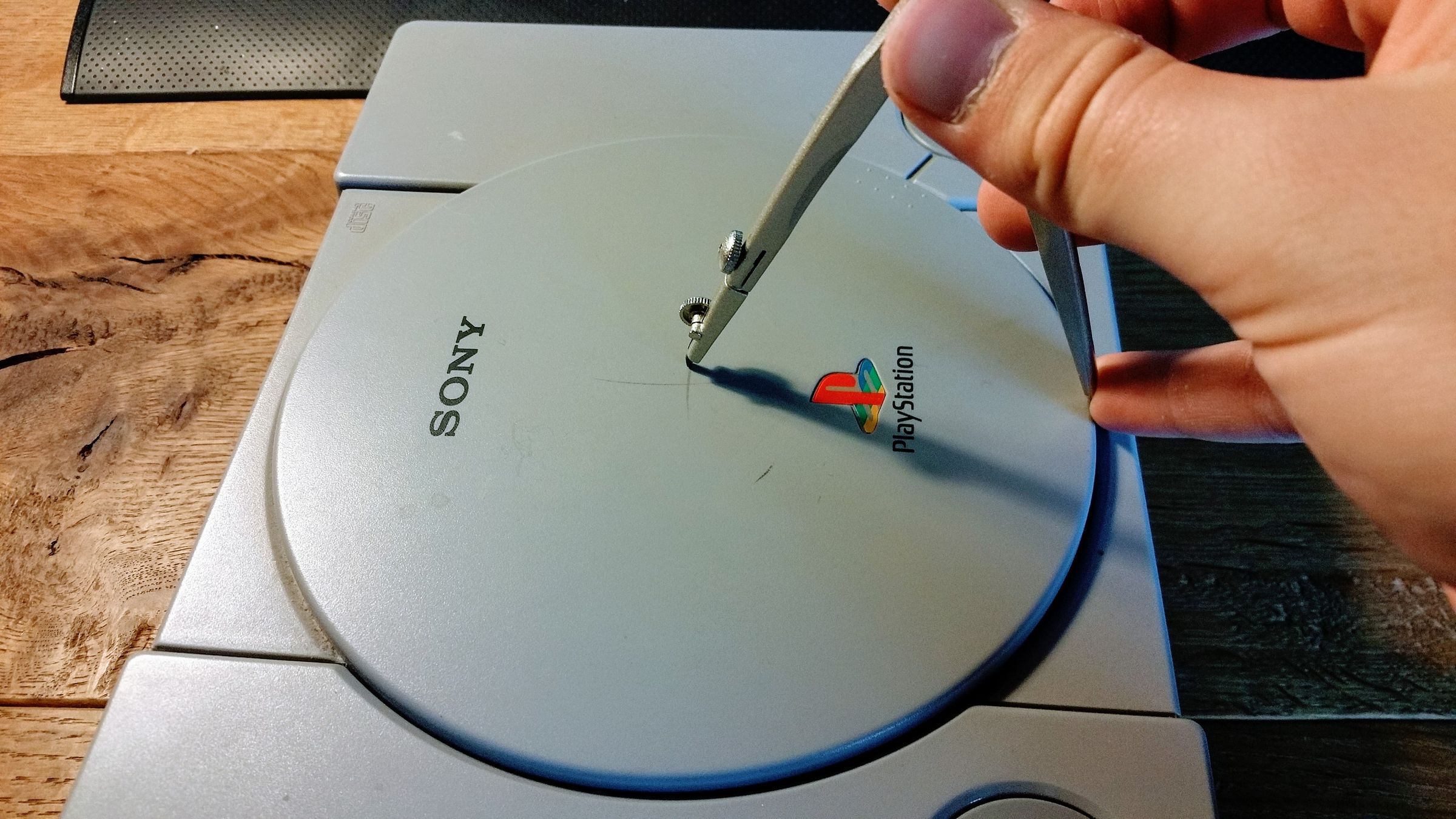 Playstation 1 Retro Clock : 8 Steps (with Pictures) - Instructables