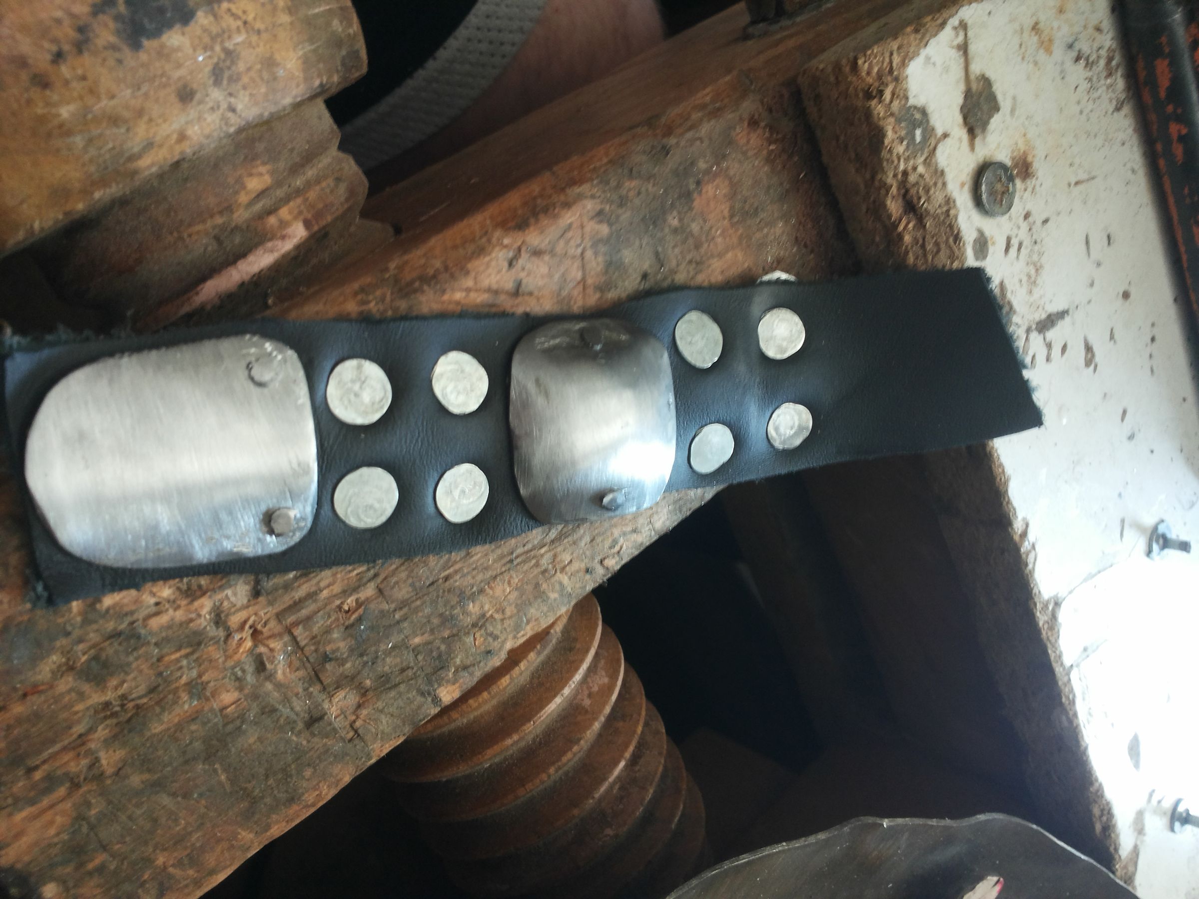 Medieval Visby Gauntlet : 7 Steps (with Pictures) - Instructables