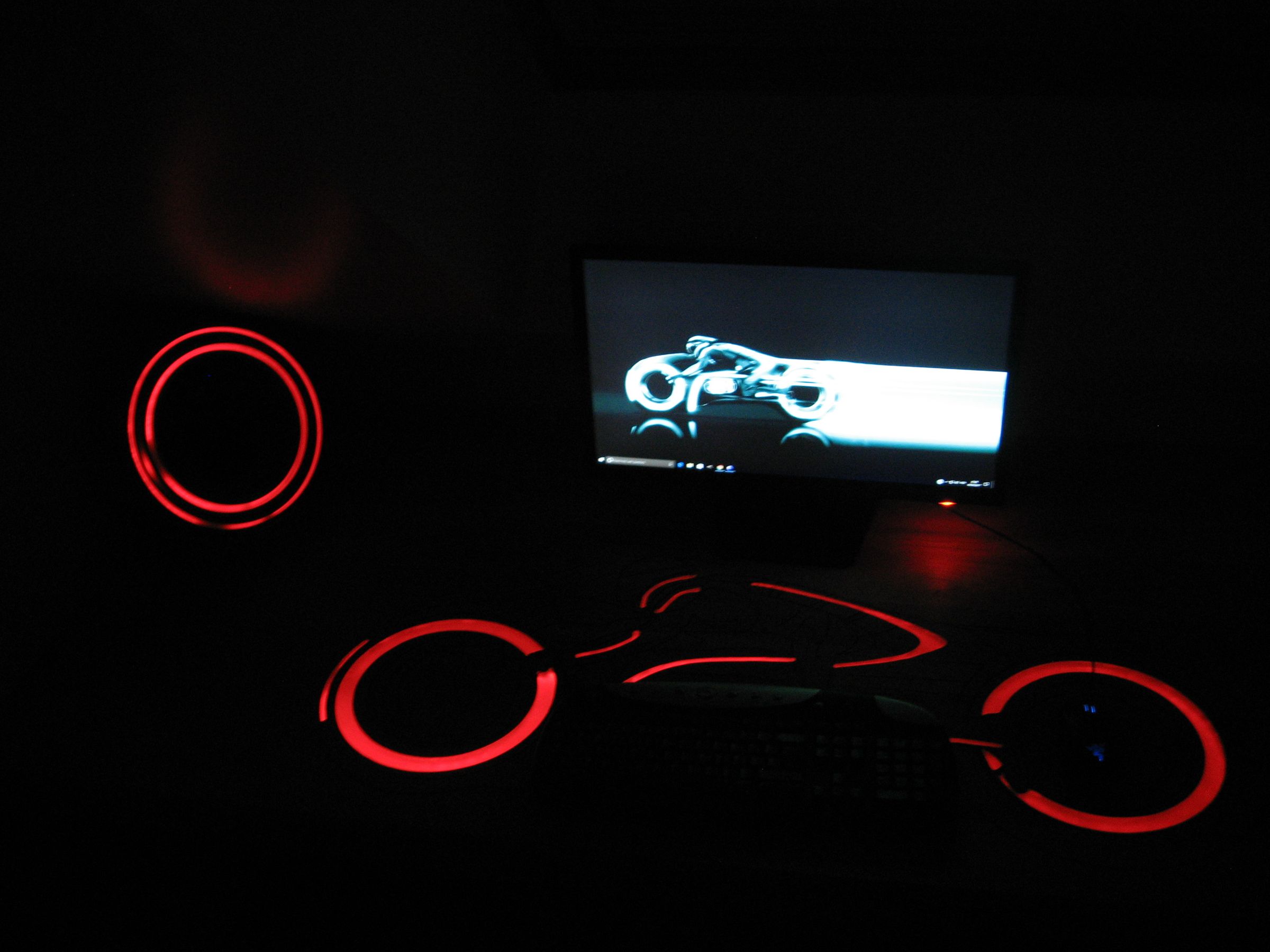 Make a Led Tron Desk and Led Tron Clock : 15 Steps (with Pictures ...