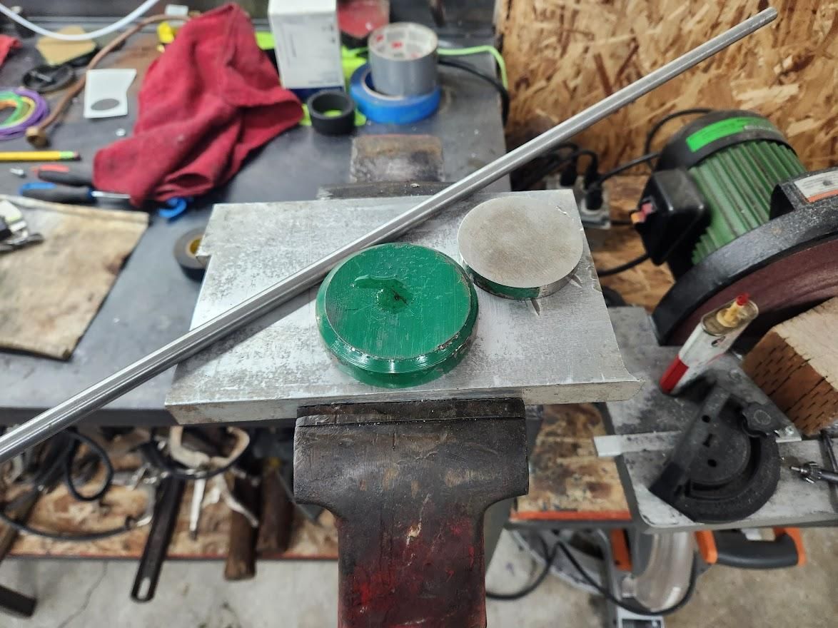 Easy Rider Rifle Rack : 6 Steps - Instructables