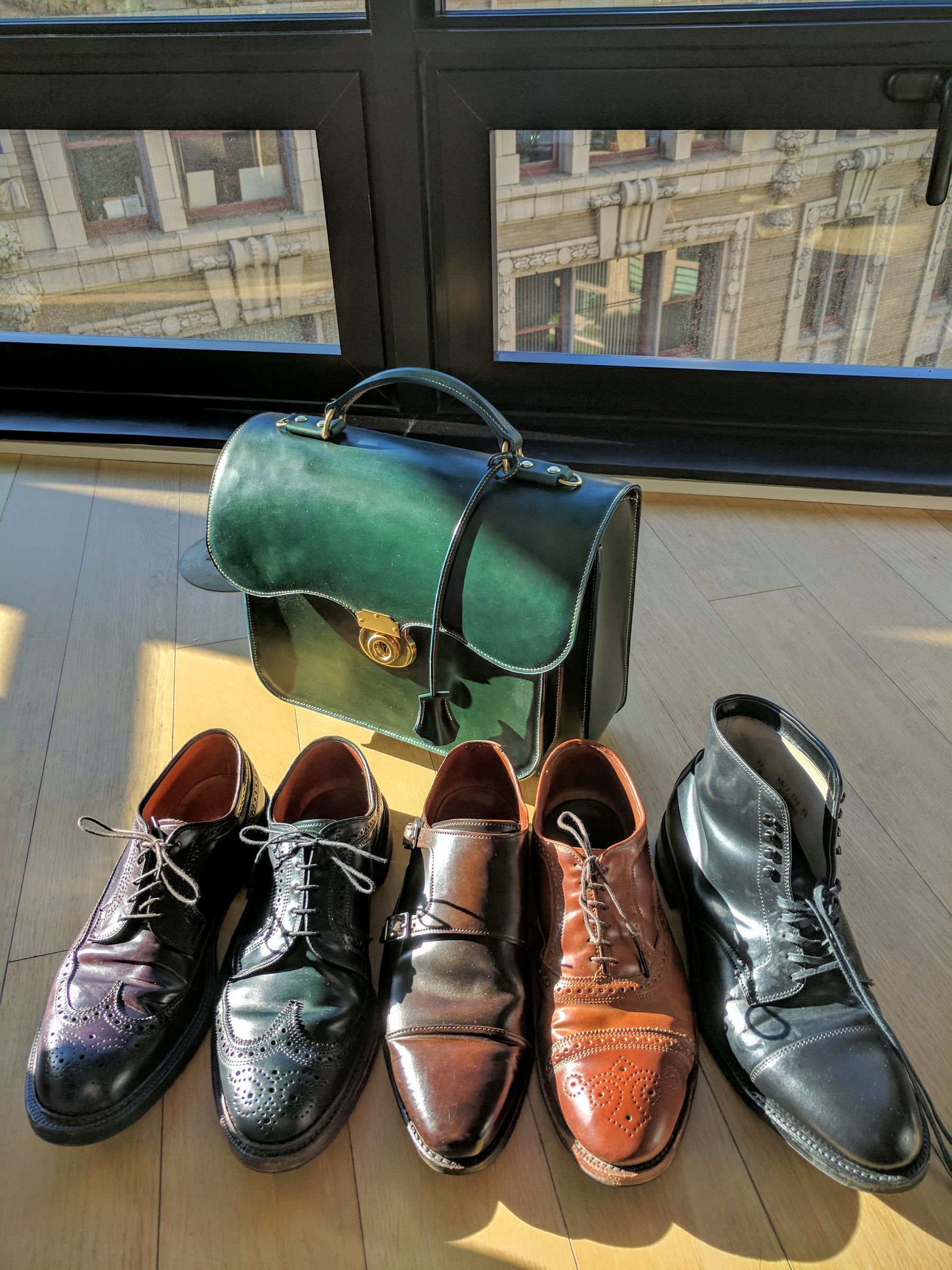 Shell Cordovan Leather Briefcase : 38 Steps (with Pictures) - Instructables