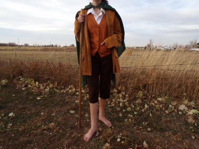 Easy Thrift Store Hobbit Cosplay : 6 Steps (with Pictures) - Instructables