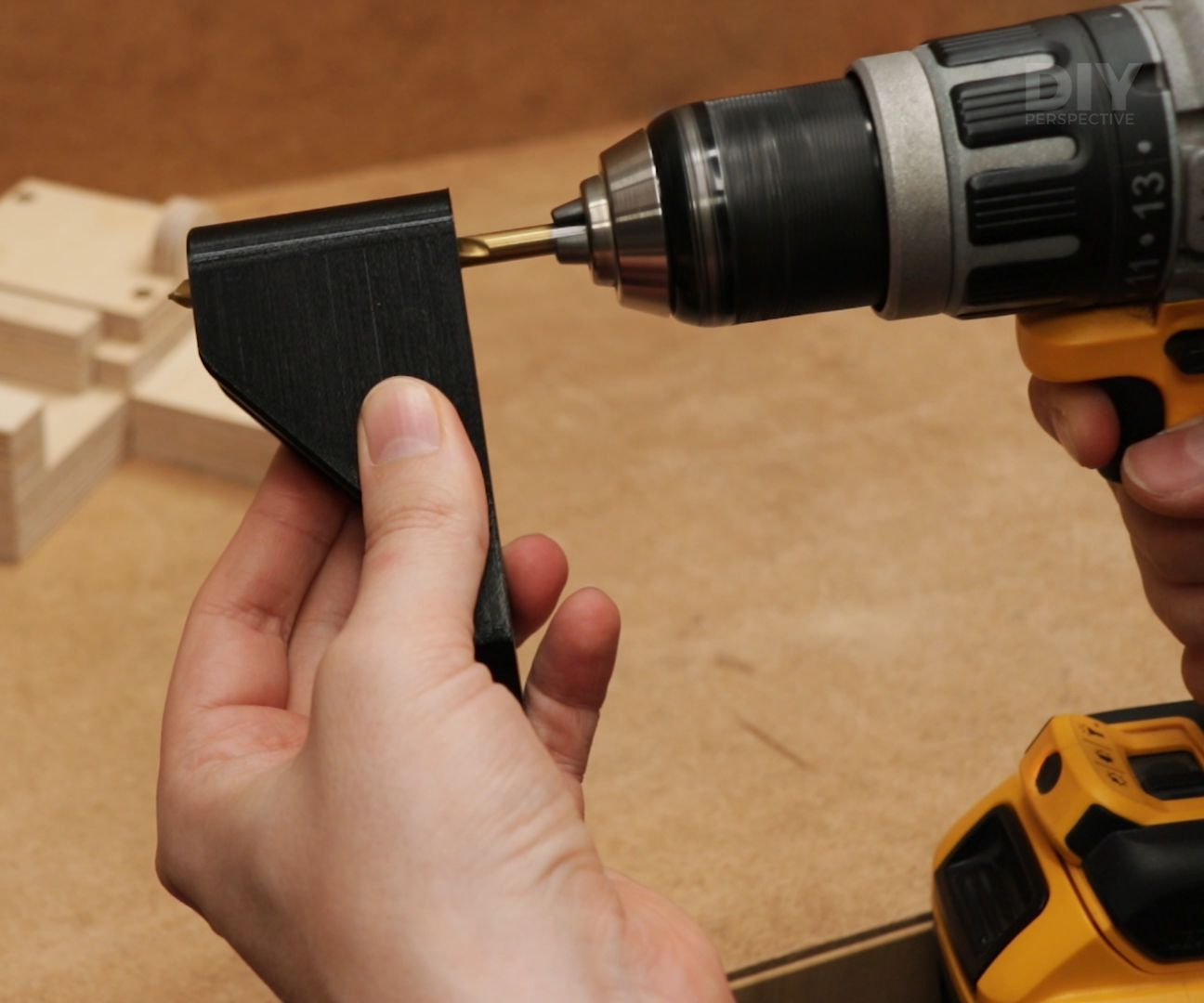 Make PERFECT CUTS With This DIY Dremel Cutting Station : 15 Steps (with ...