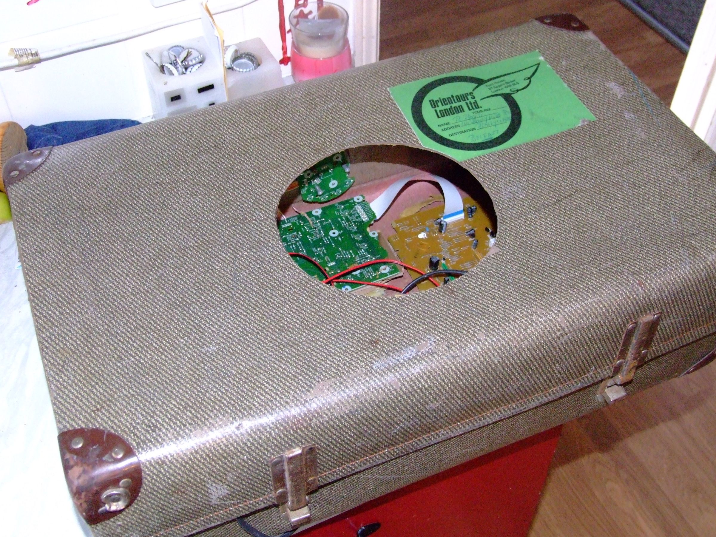 Old Suitcase Transformed Into Amplified Stereo Speaker - Instructables