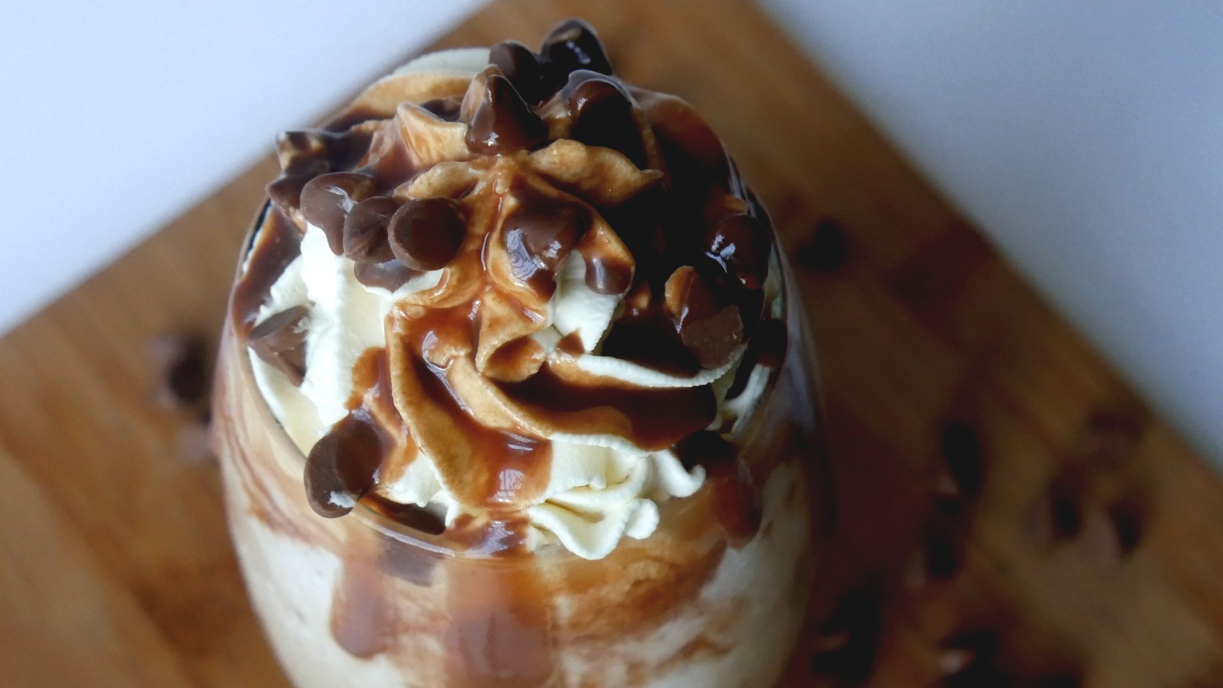 CHOCOLATE CHIP ICED FRAPPUCCINO (FRAPPE) (with Pictures) - Instructables