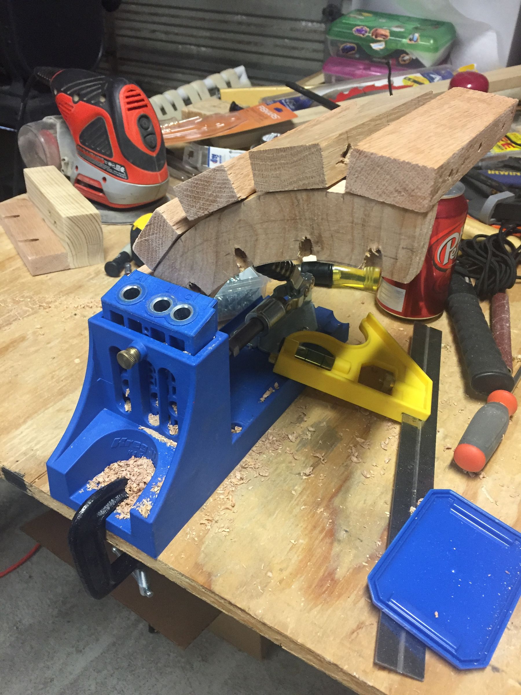 Bungee Cord Book Shelf : 5 Steps (with Pictures) - Instructables