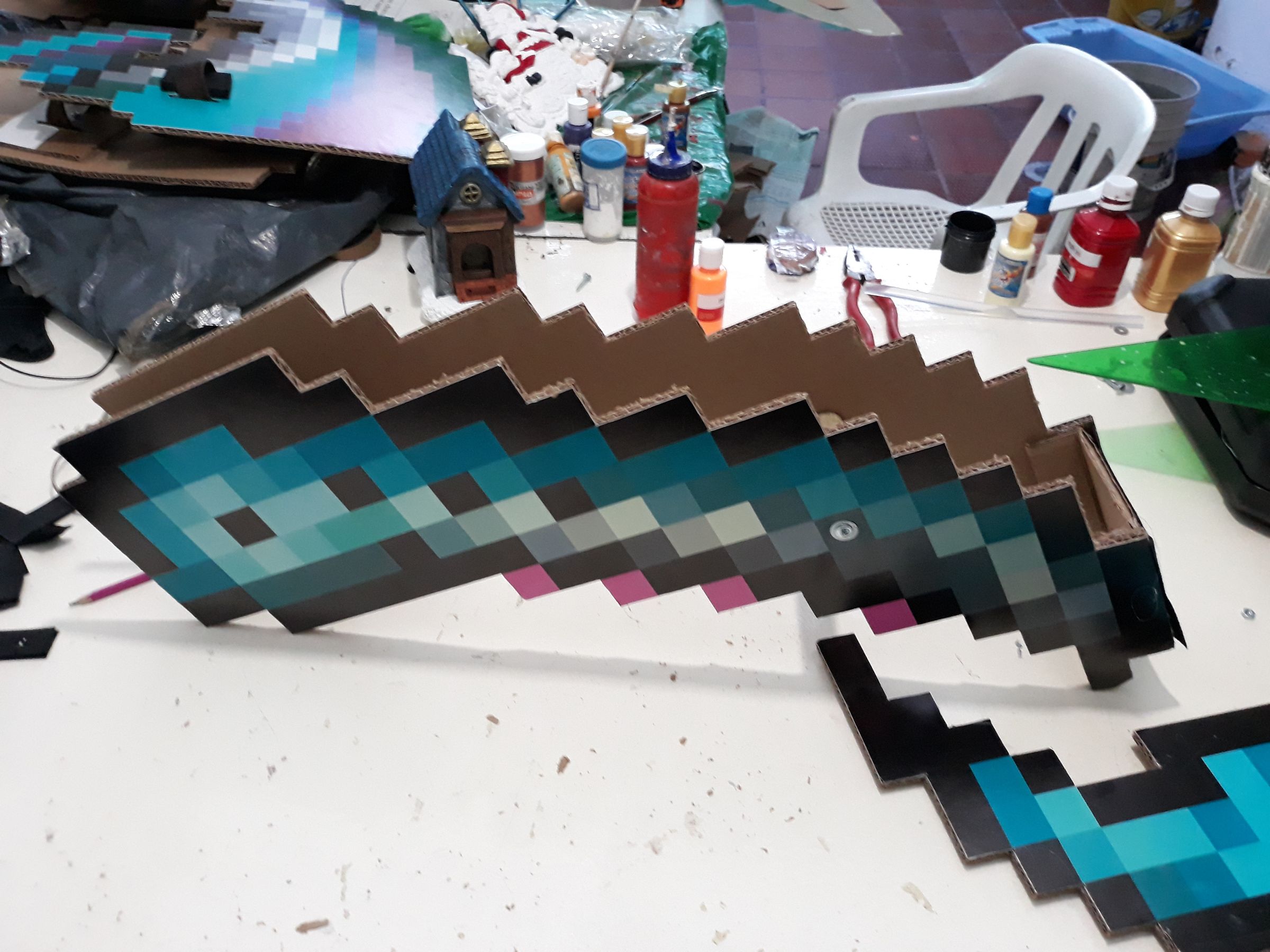 How to Make a 8-BIT SHARK BEAST Cardboard Costume : 15 Steps ...