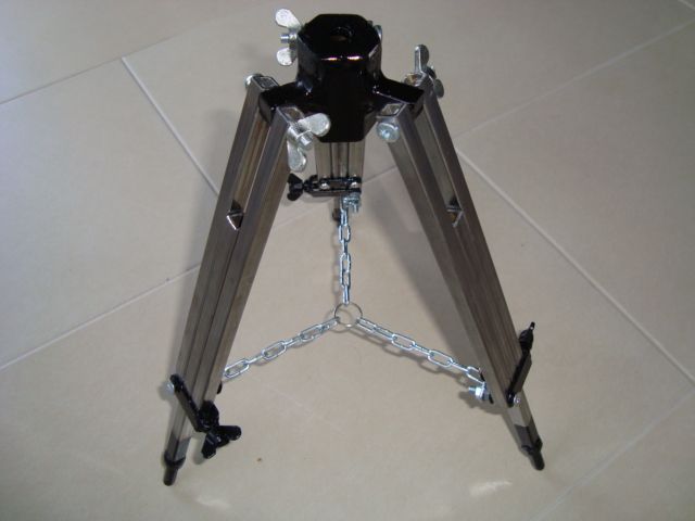 DIY Camera Tripod : 6 Steps - Instructables