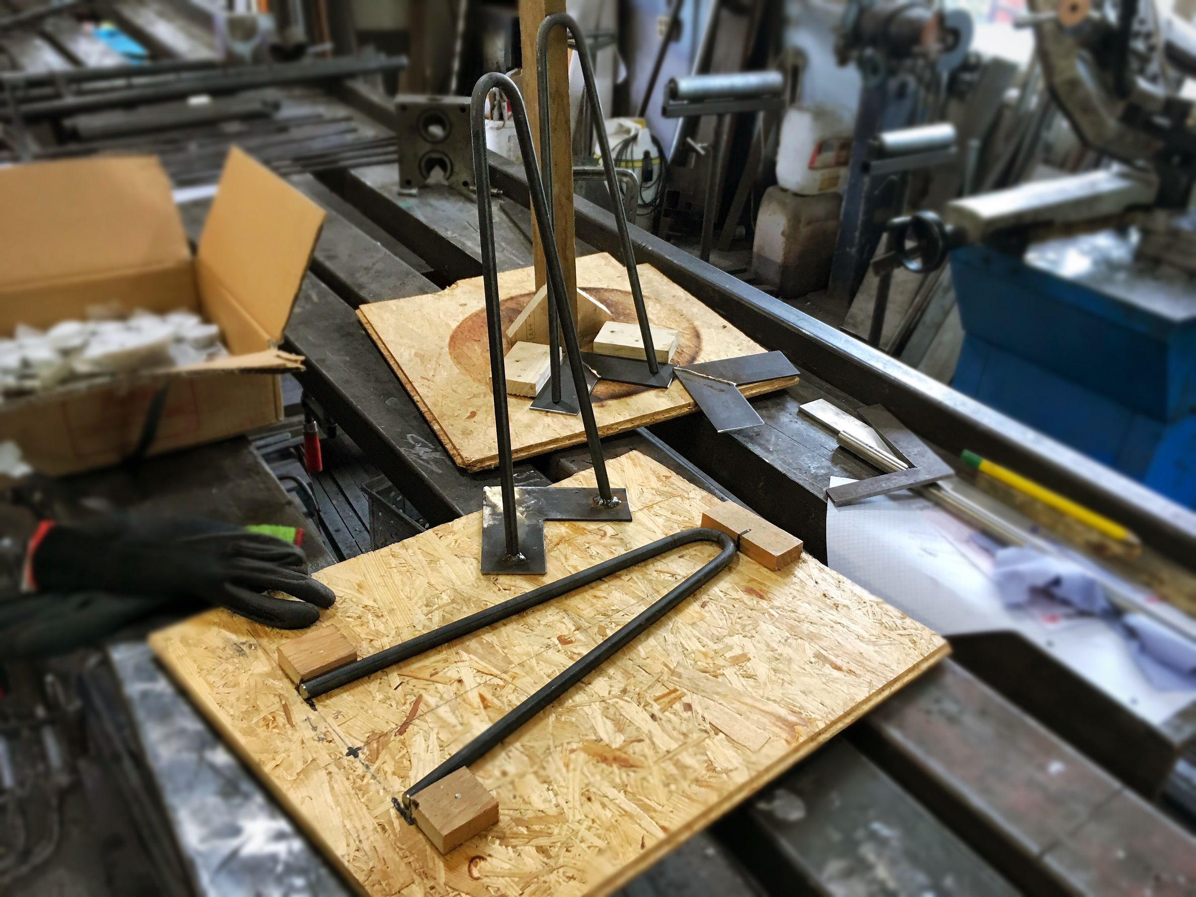 The Hairpin Table : 10 Steps (with Pictures) - Instructables