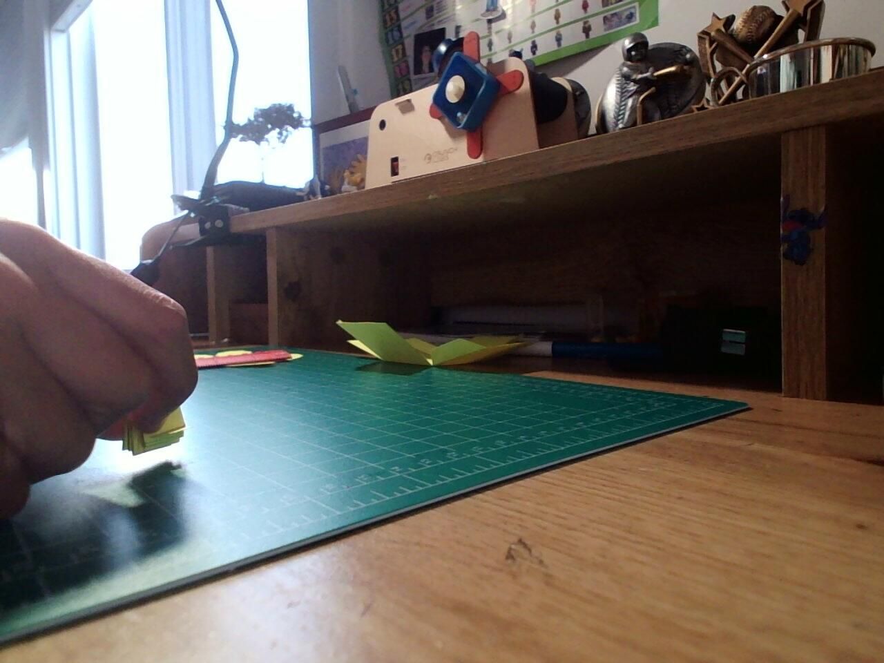 Button Papercraft : 8 Steps (with Pictures) - Instructables