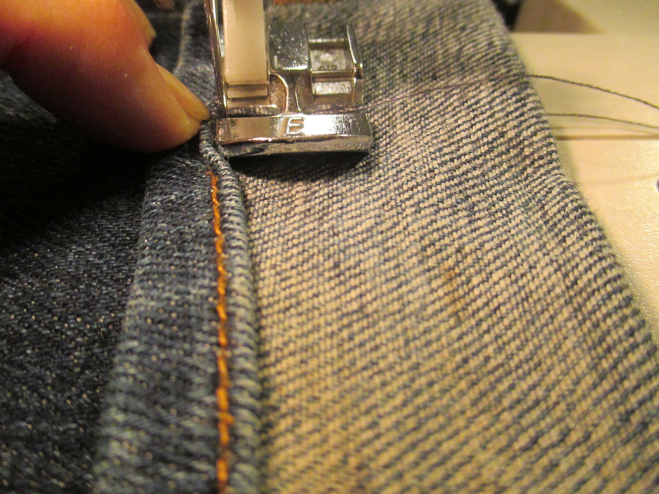 How to Sew an Original Jean Hem : 4 Steps (with Pictures) - Instructables
