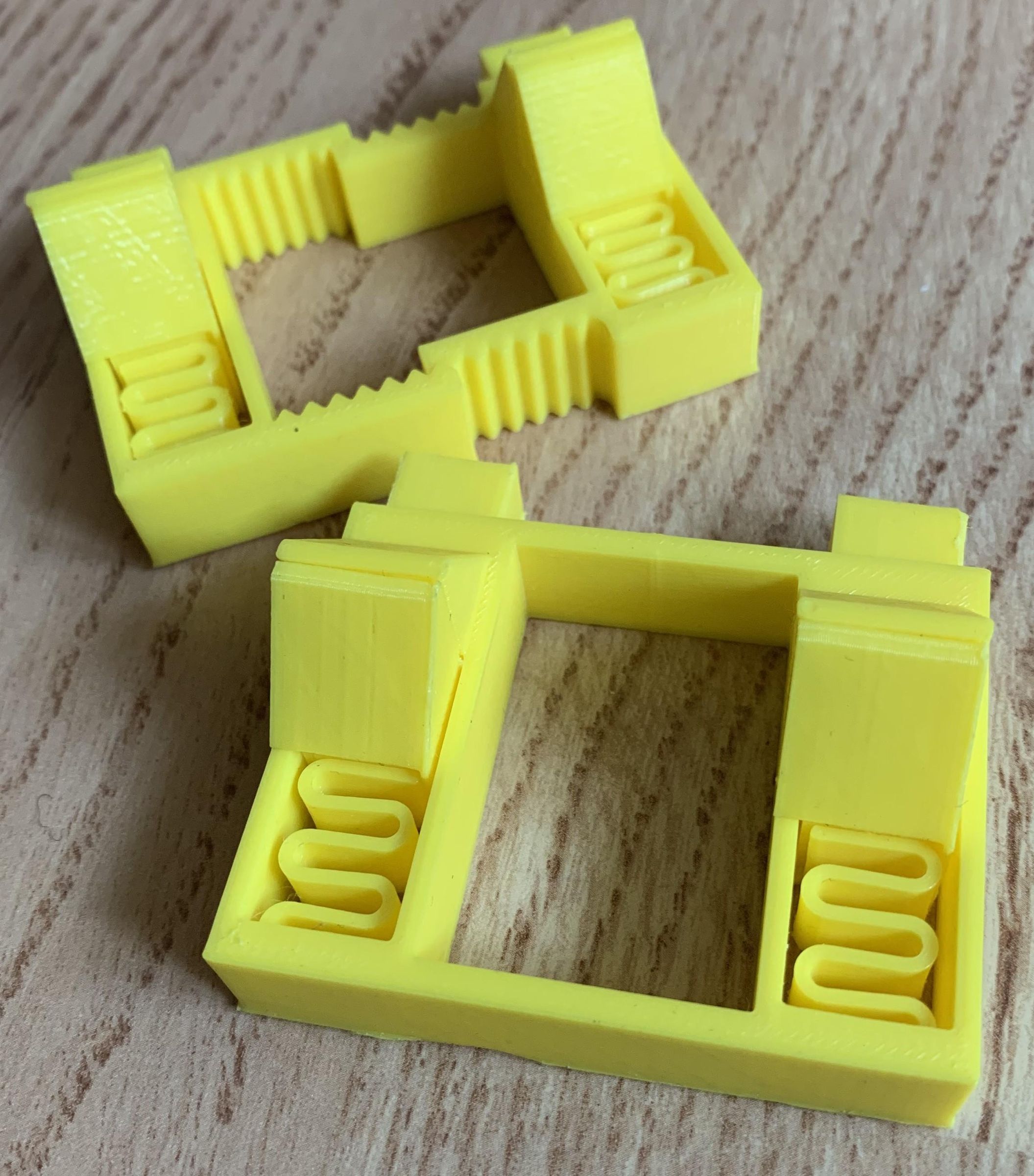 Soldering Clamp Tool or Menu/Recipe Card Stand : 4 Steps (with Pictures ...