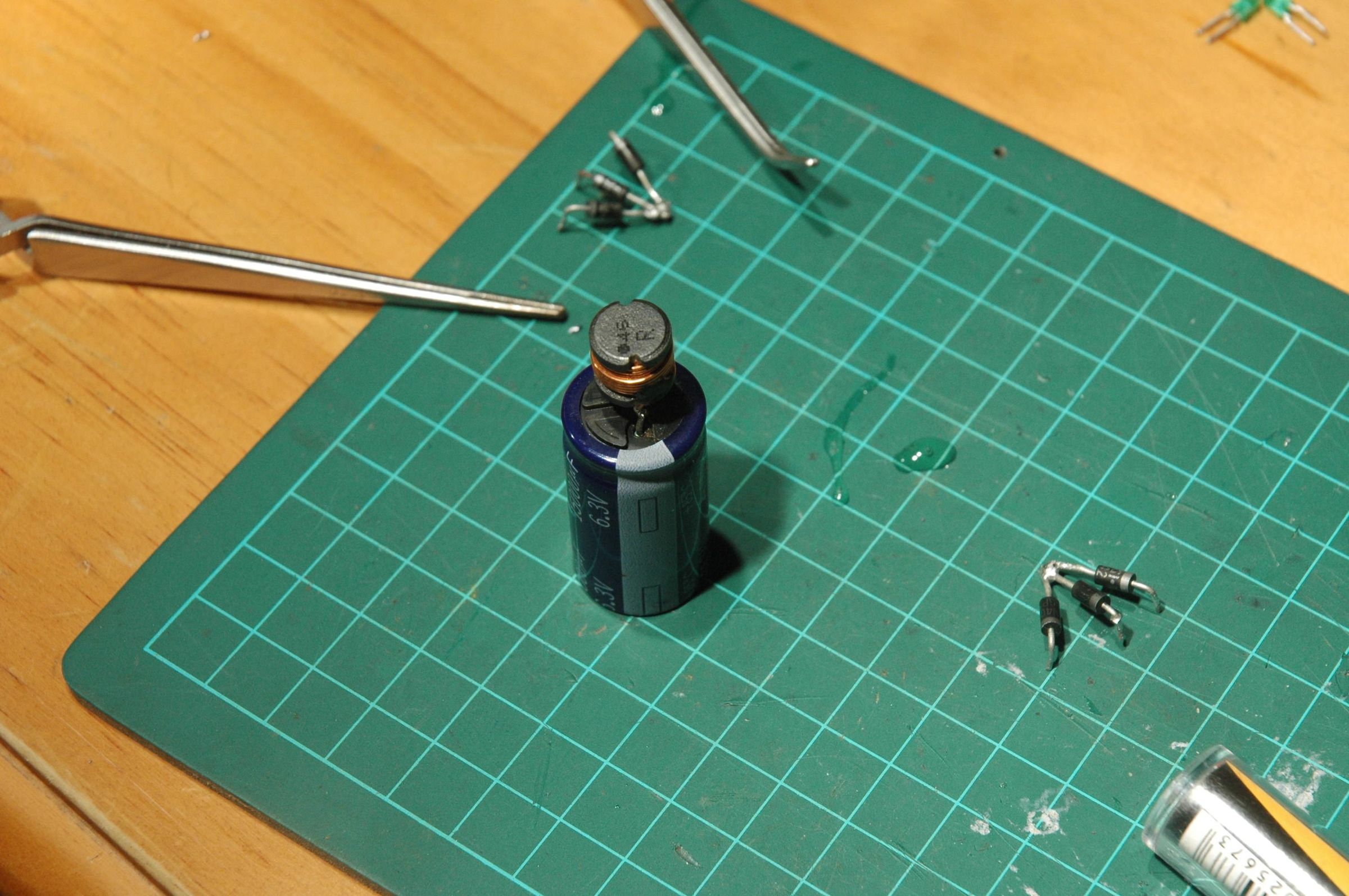 DIY E-waste Bug Sculptures From Recycled Electronics : 4 Steps (with ...