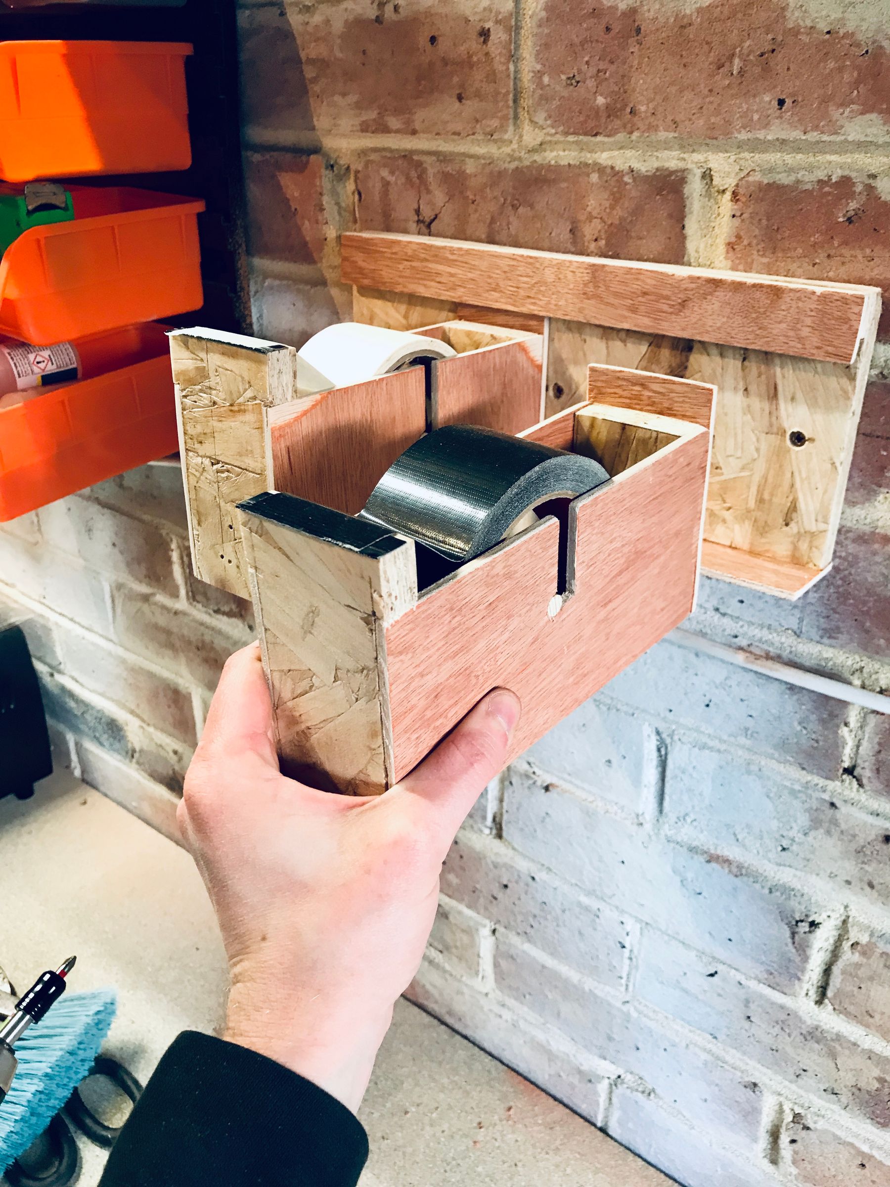 Tape Dispenser Station : 9 Steps (with Pictures) - Instructables