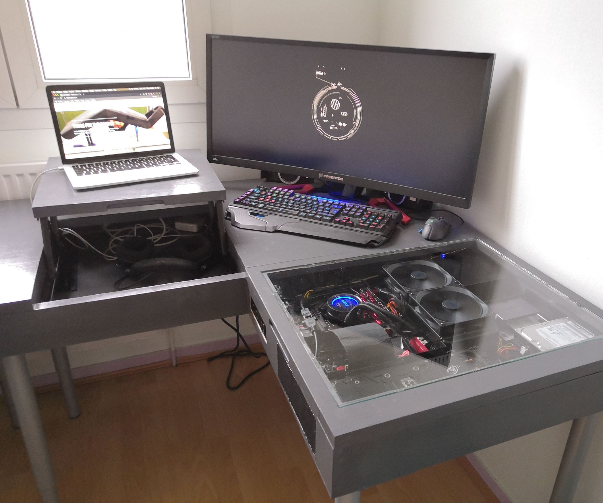 Desk With Built-in Computer and Laptop Height Stand : 10 Steps (with ...