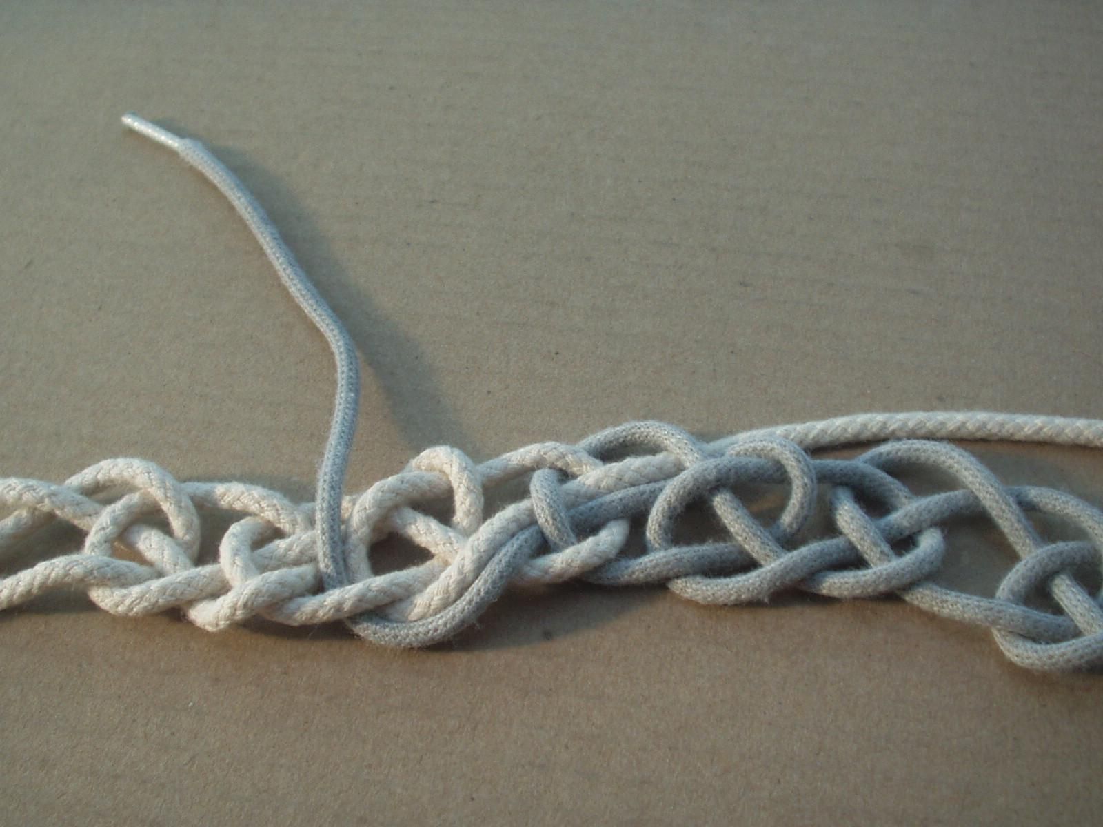 Decorative Chain Grommet : 14 Steps - Instructables