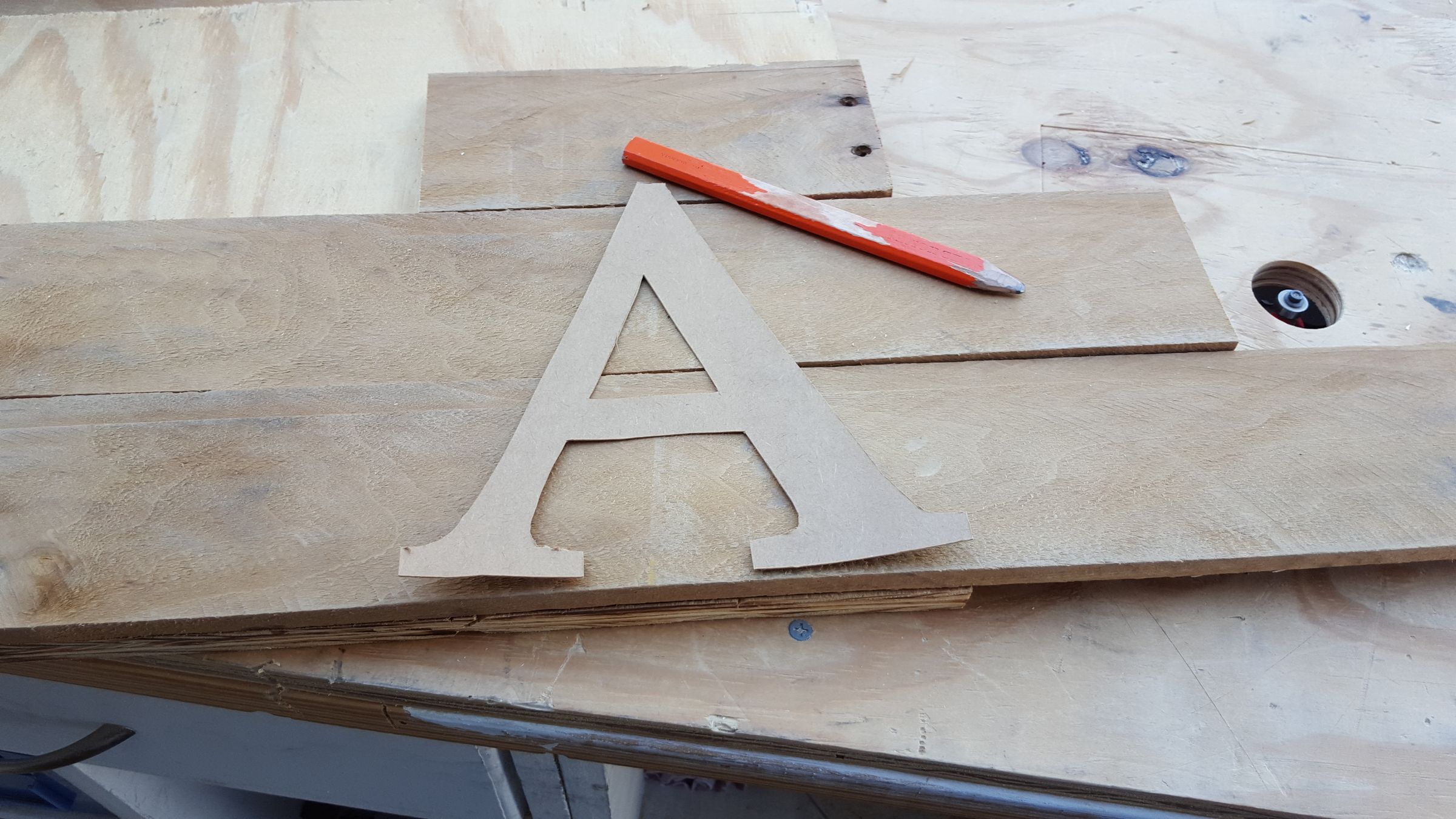 Pallet Wood Letters : 10 Steps (with Pictures) - Instructables