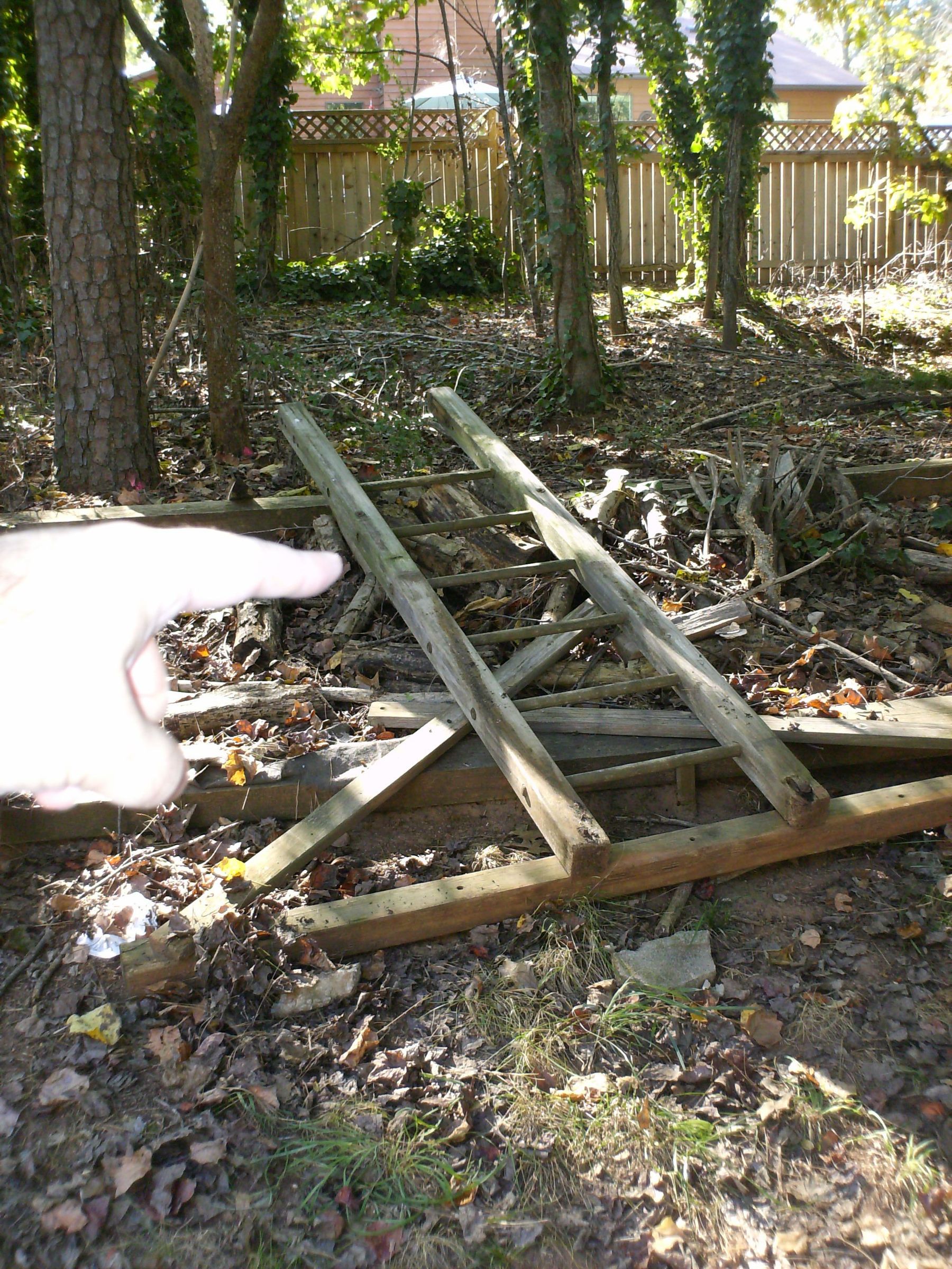 How to Convert an Old Swingset Into a Guillotine Prop for Halloween : 9 ...