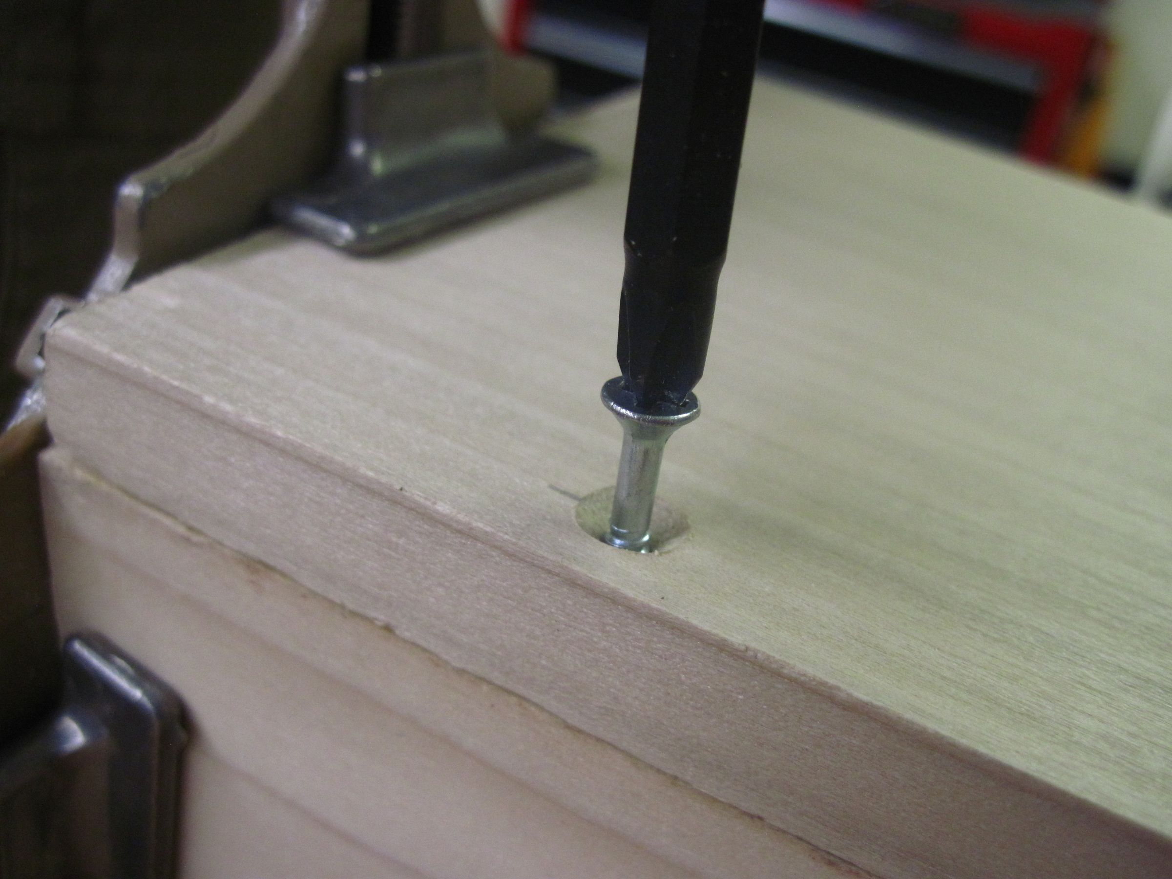 Functional and Sturdy Wooden Toolbox : 17 Steps (with Pictures ...