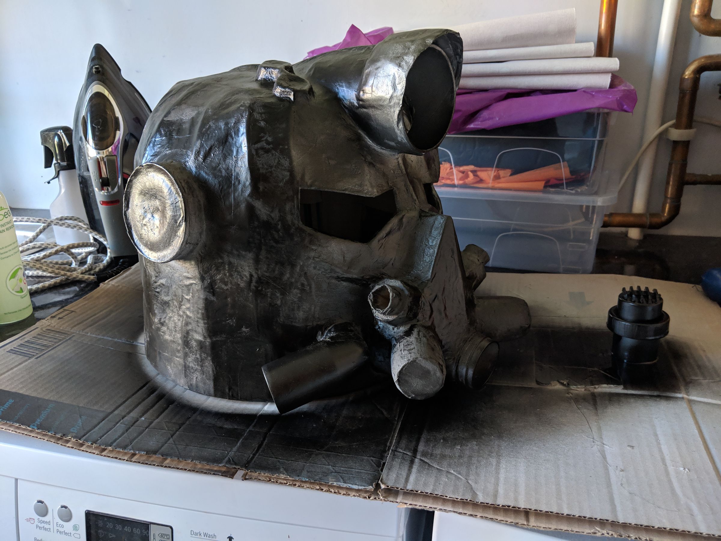 Recycled Power Armour Helmet : 19 Steps - Instructables