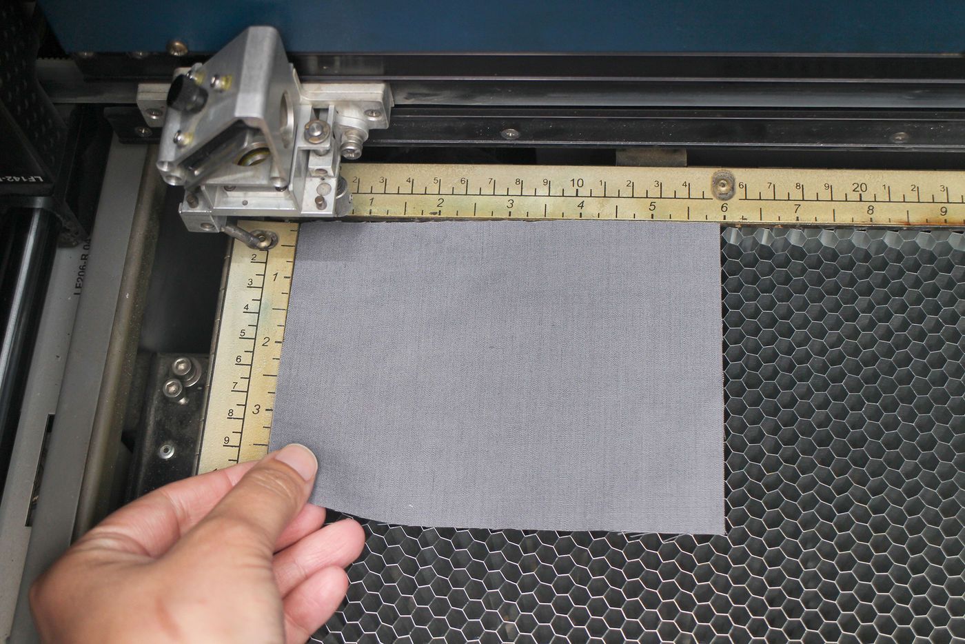 How to 3D Print Onto Fabric : 12 Steps (with Pictures) - Instructables