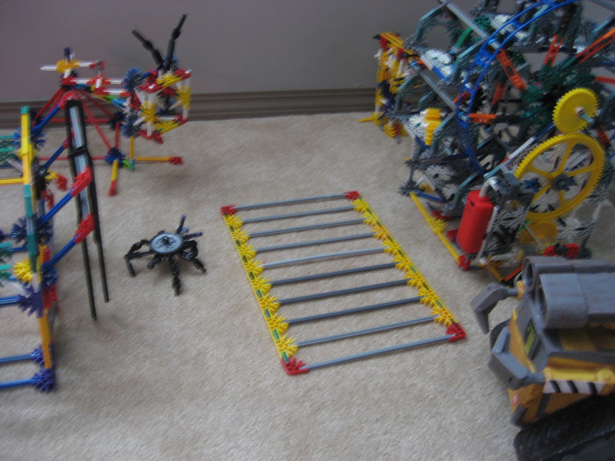 Knex Wall-E Home - Instructables