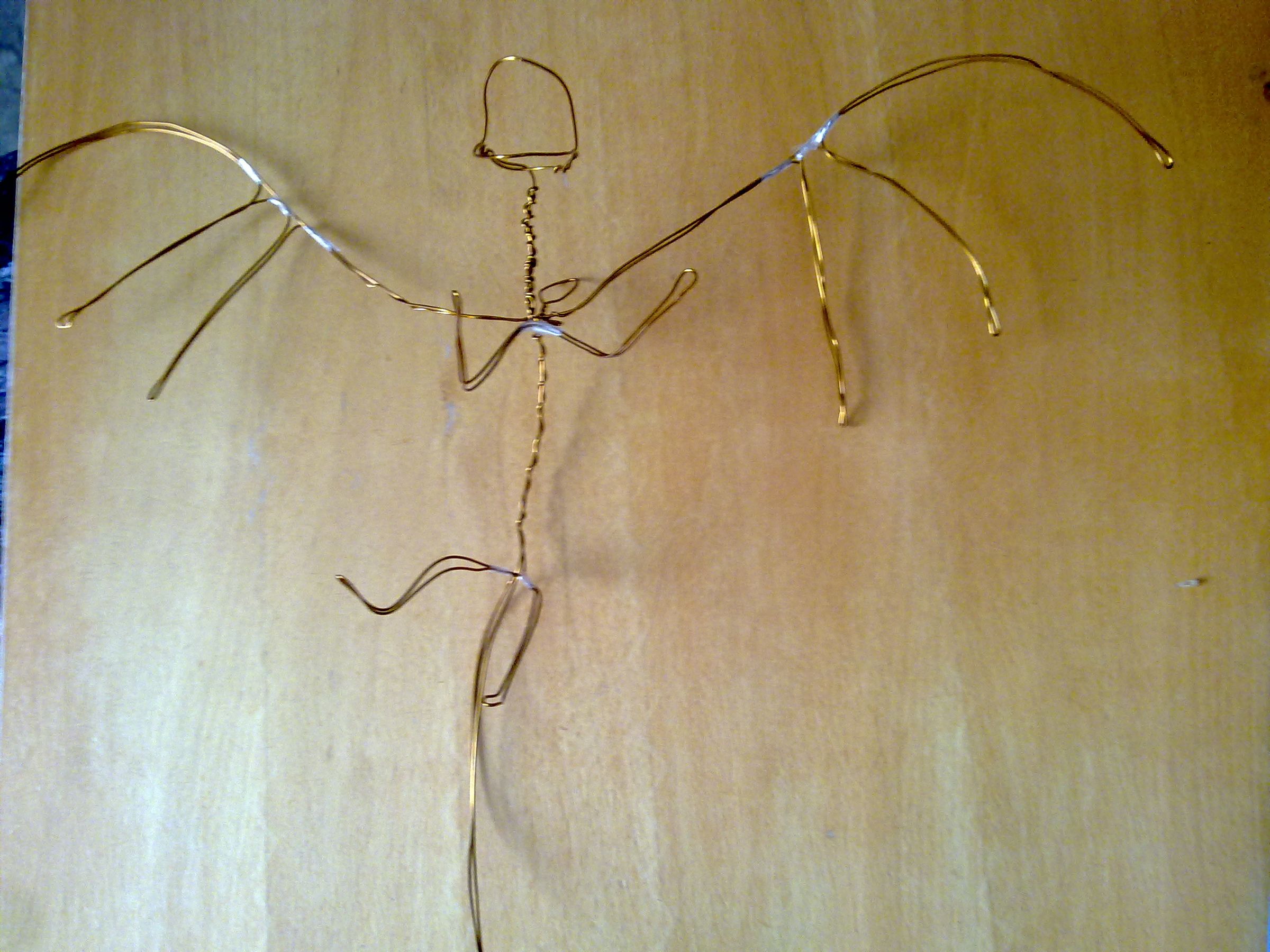 DIY CD Dragon Sculpture : 5 Steps - Instructables