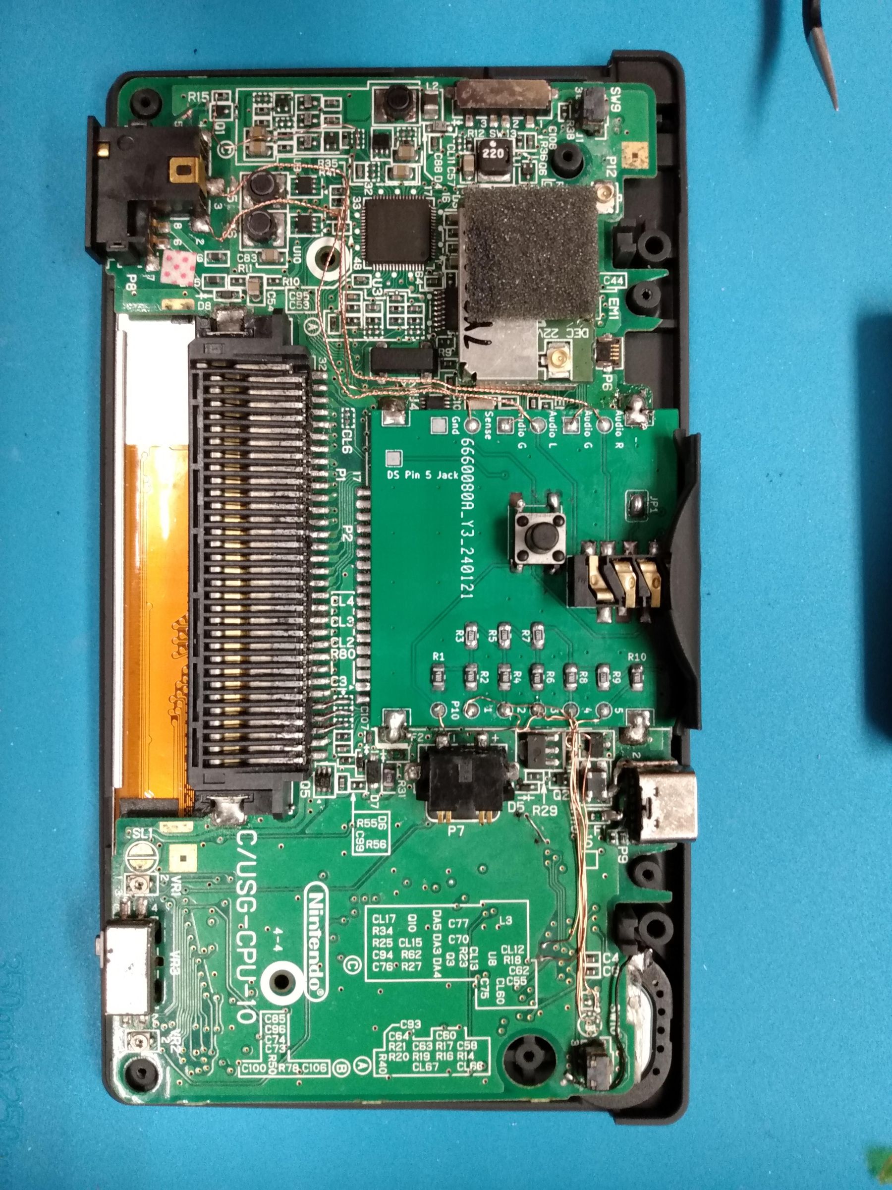 Gameboy Macro Core With Audio and Composite Out (From Old Nintendo DS ...