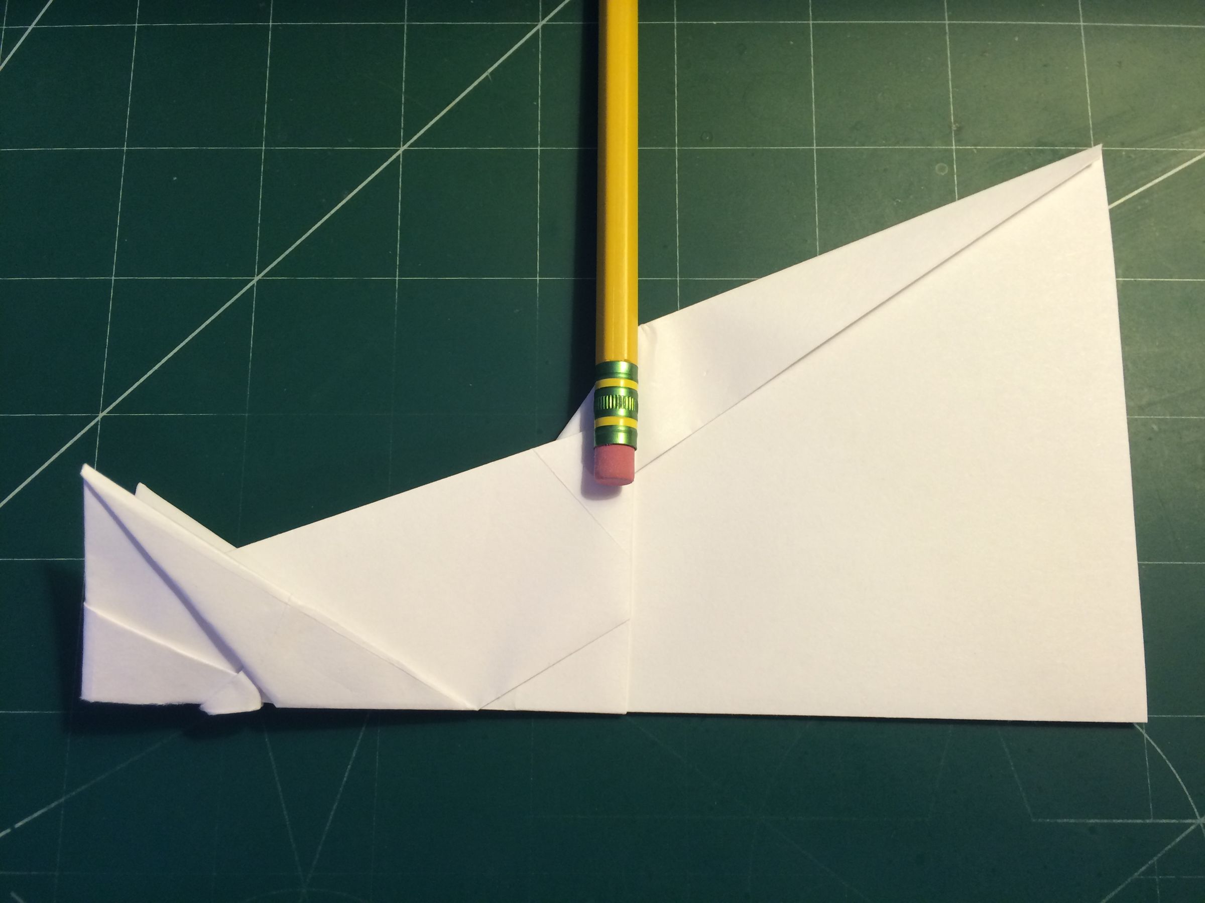How to Make the Vulcan Predator Paper Airplane : 7 Steps - Instructables