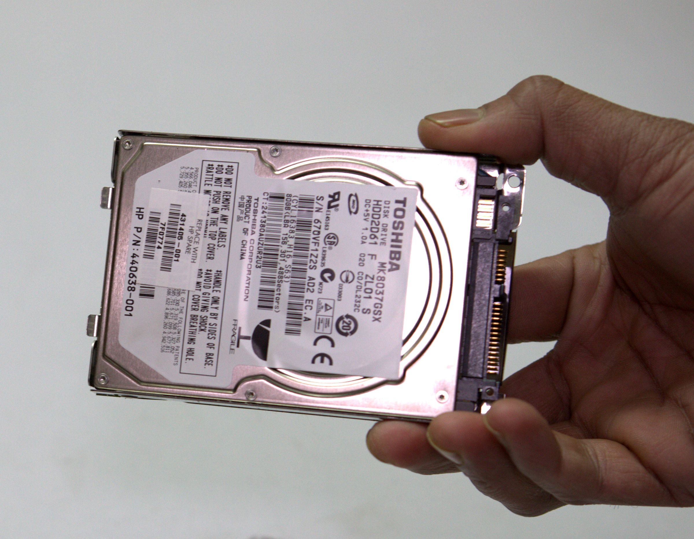 3 Useful Things From an Old Laptop : 22 Steps (with Pictures ...