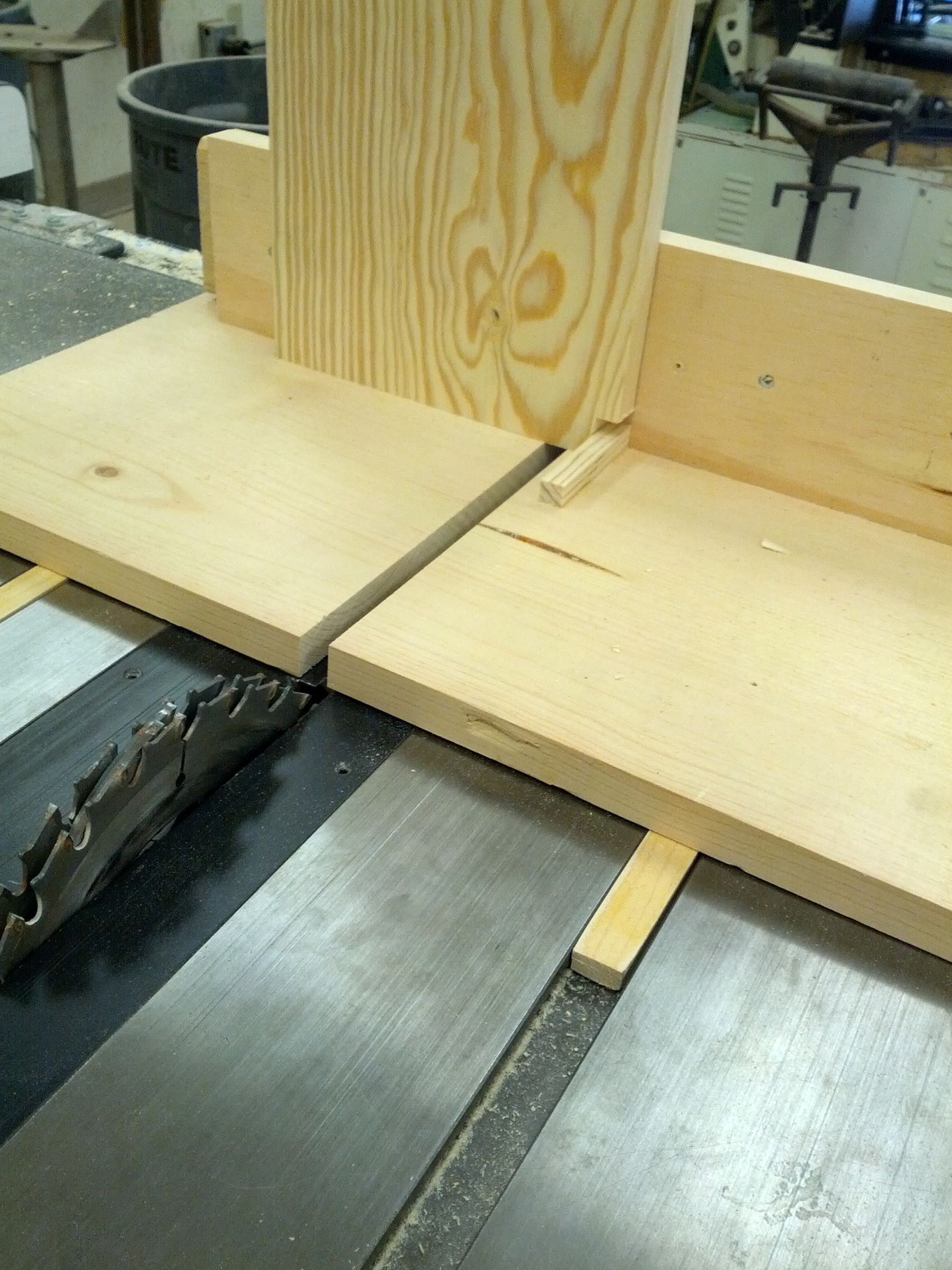 Box (finger) Joint Jig : 9 Steps (with Pictures) - Instructables