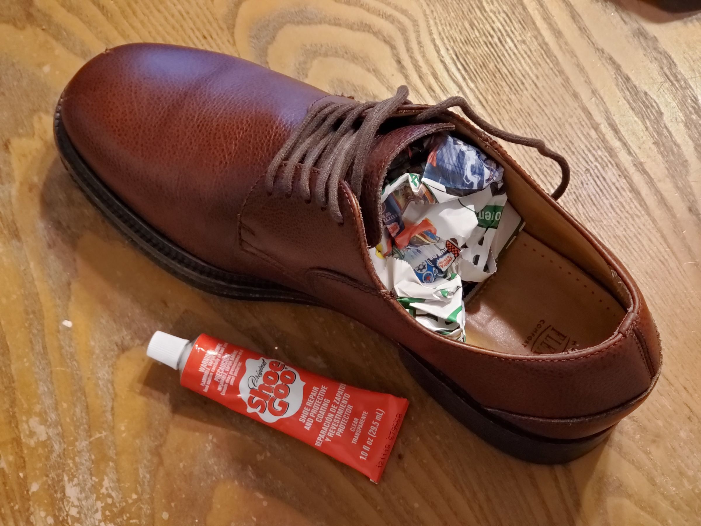 Cheap and Easy Shoe Repair : 4 Steps (with Pictures) - Instructables