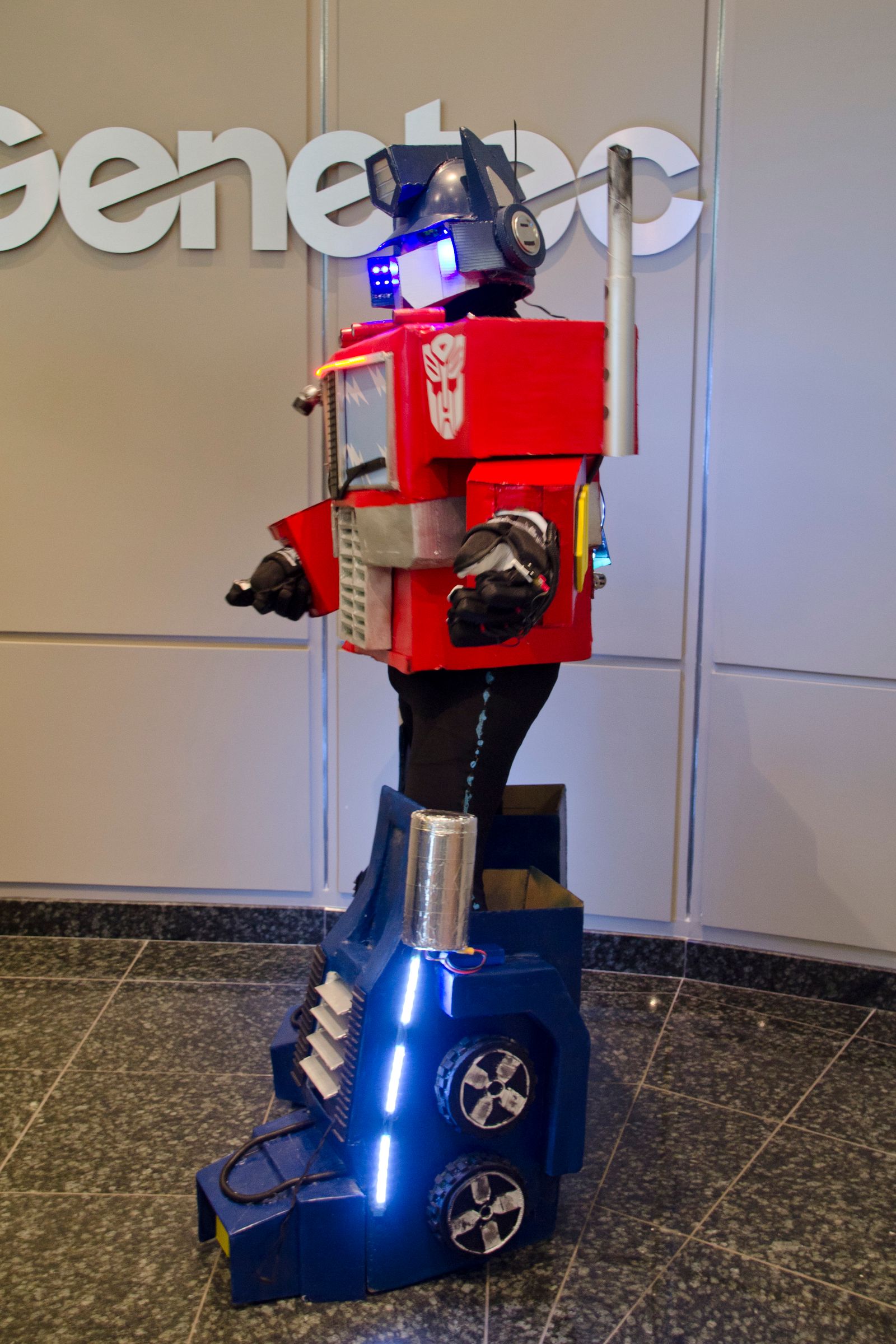 Optimus Prime , With Talking Vocoder Robot Voice Synthetiser ...